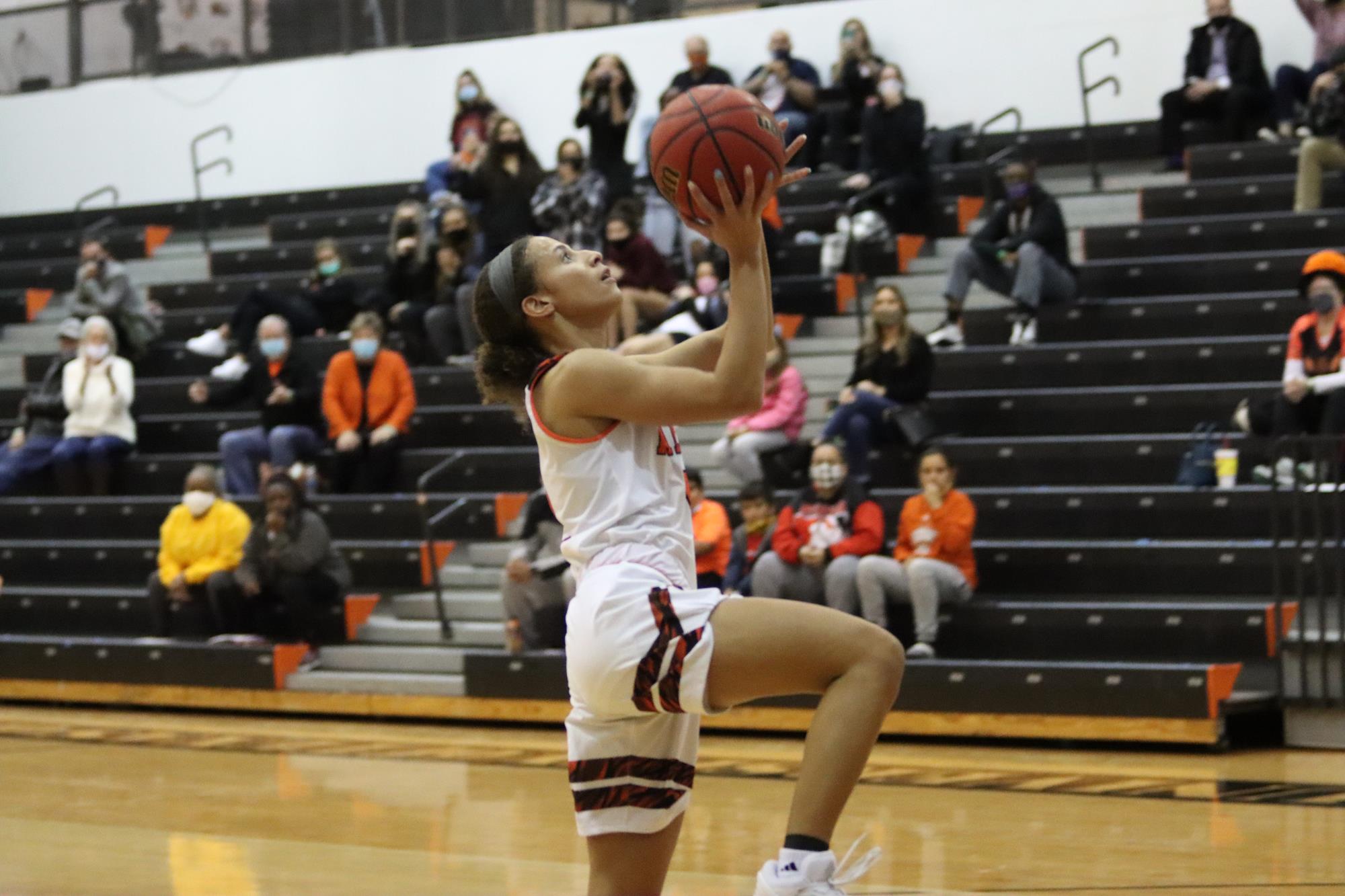 Jada Berry - Women's Basketball - UTPB Athletics