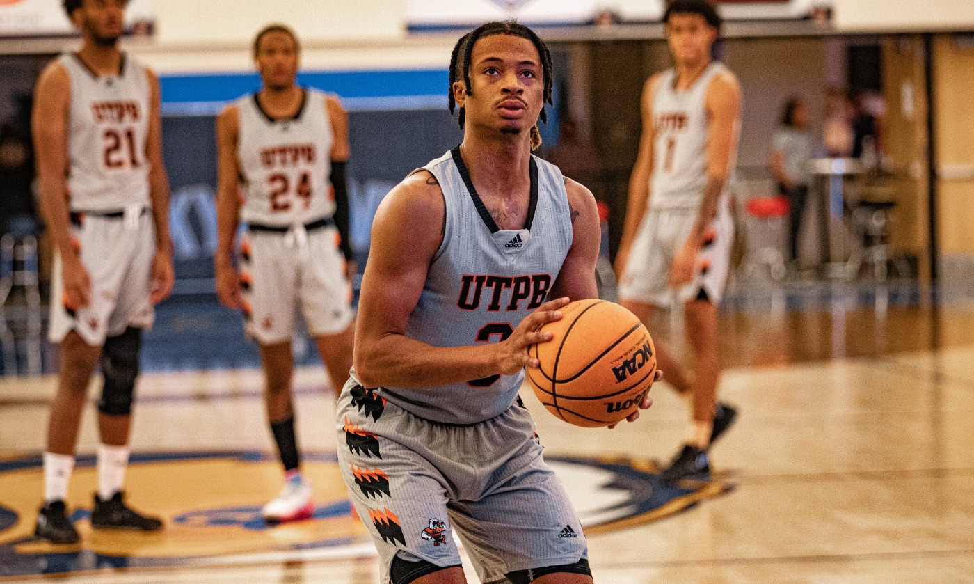 Azariah Seay - Men's Basketball - UTPB Athletics