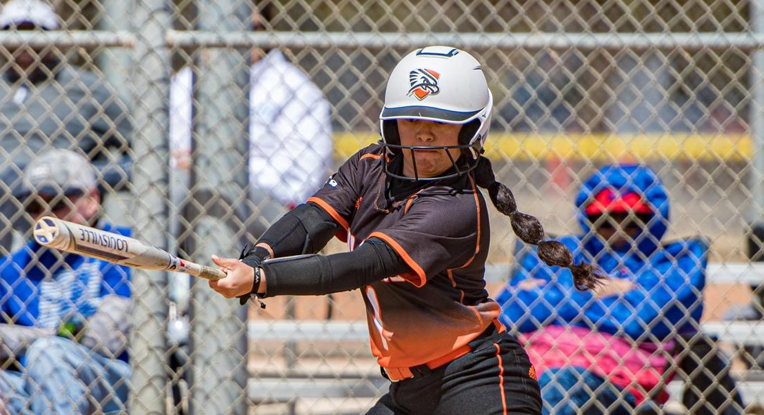 Valerie Gonzalez - Softball - UTPB Athletics