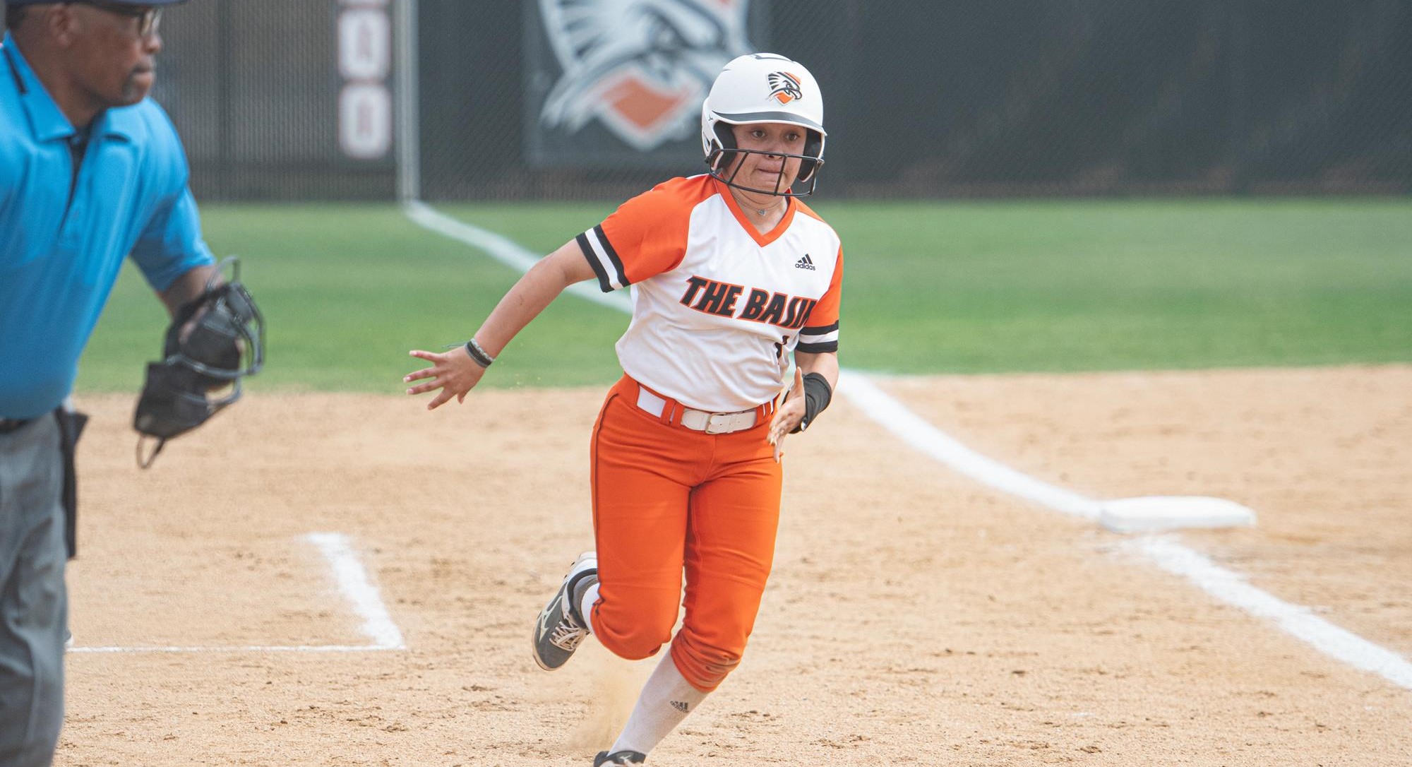 Valerie Gonzalez - Softball - UTPB Athletics