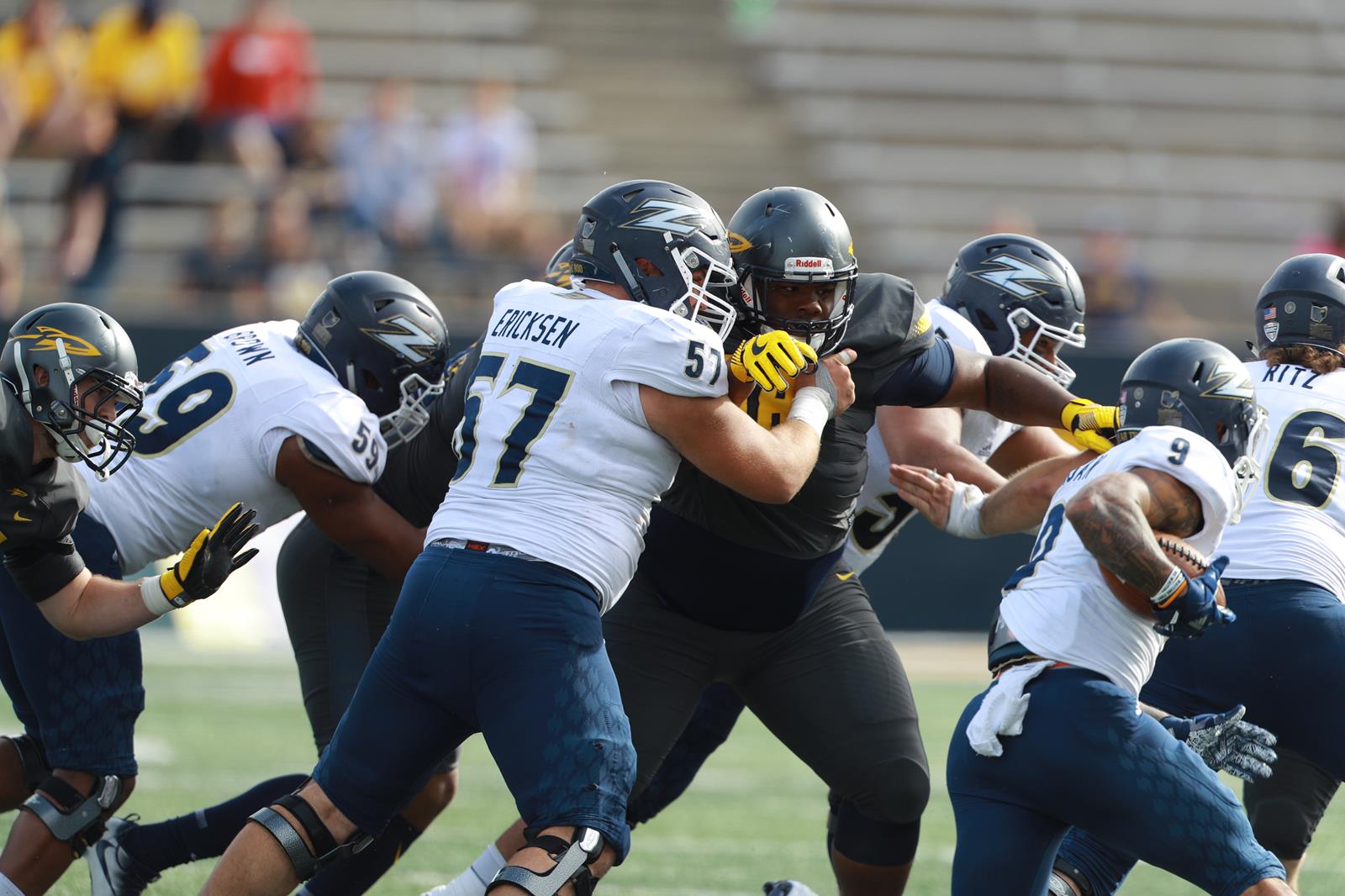 Tyrone Chambers - Football - University of Toledo Athletics