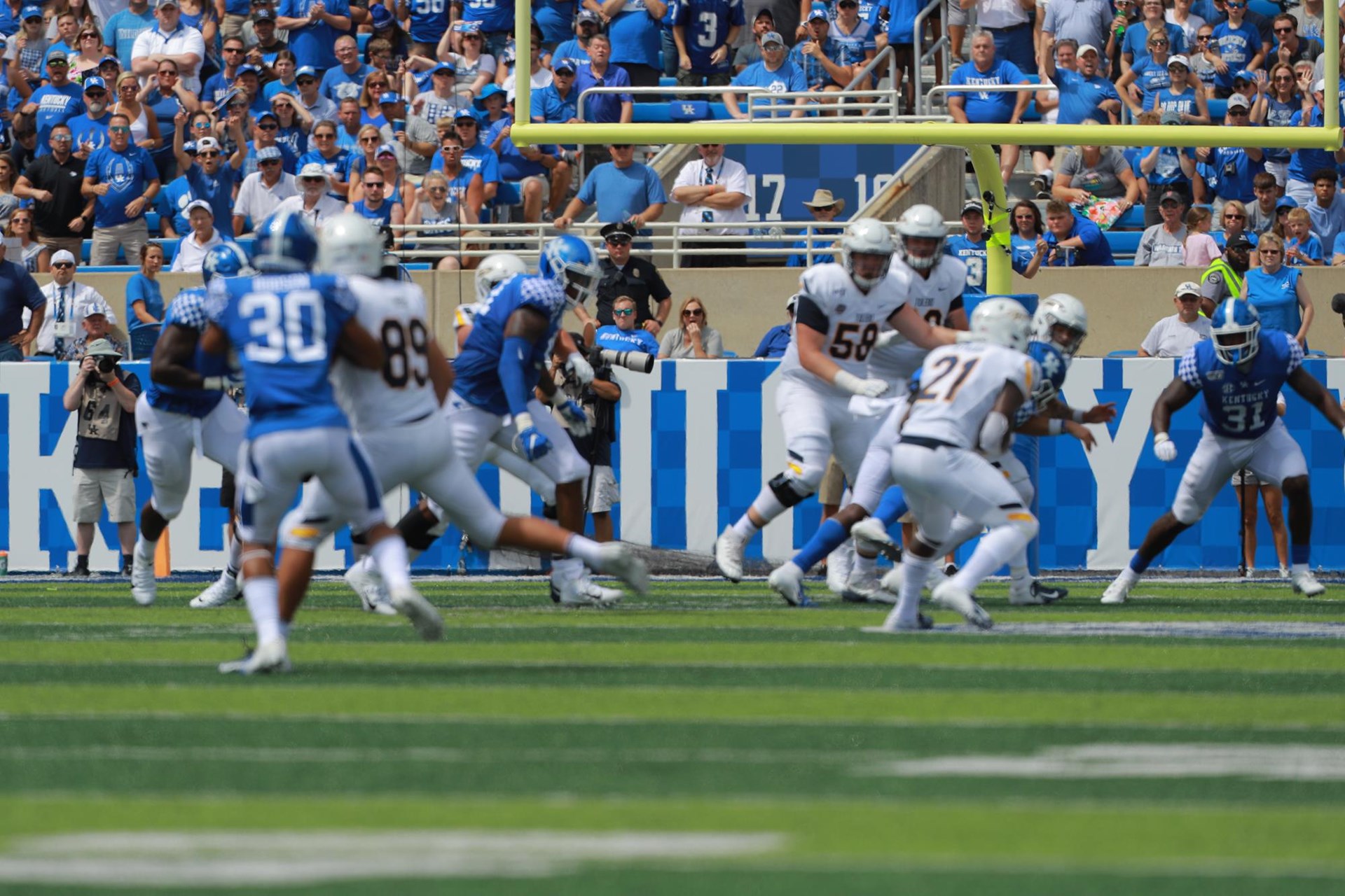 Cameron Bell - Football - University of Toledo Athletics