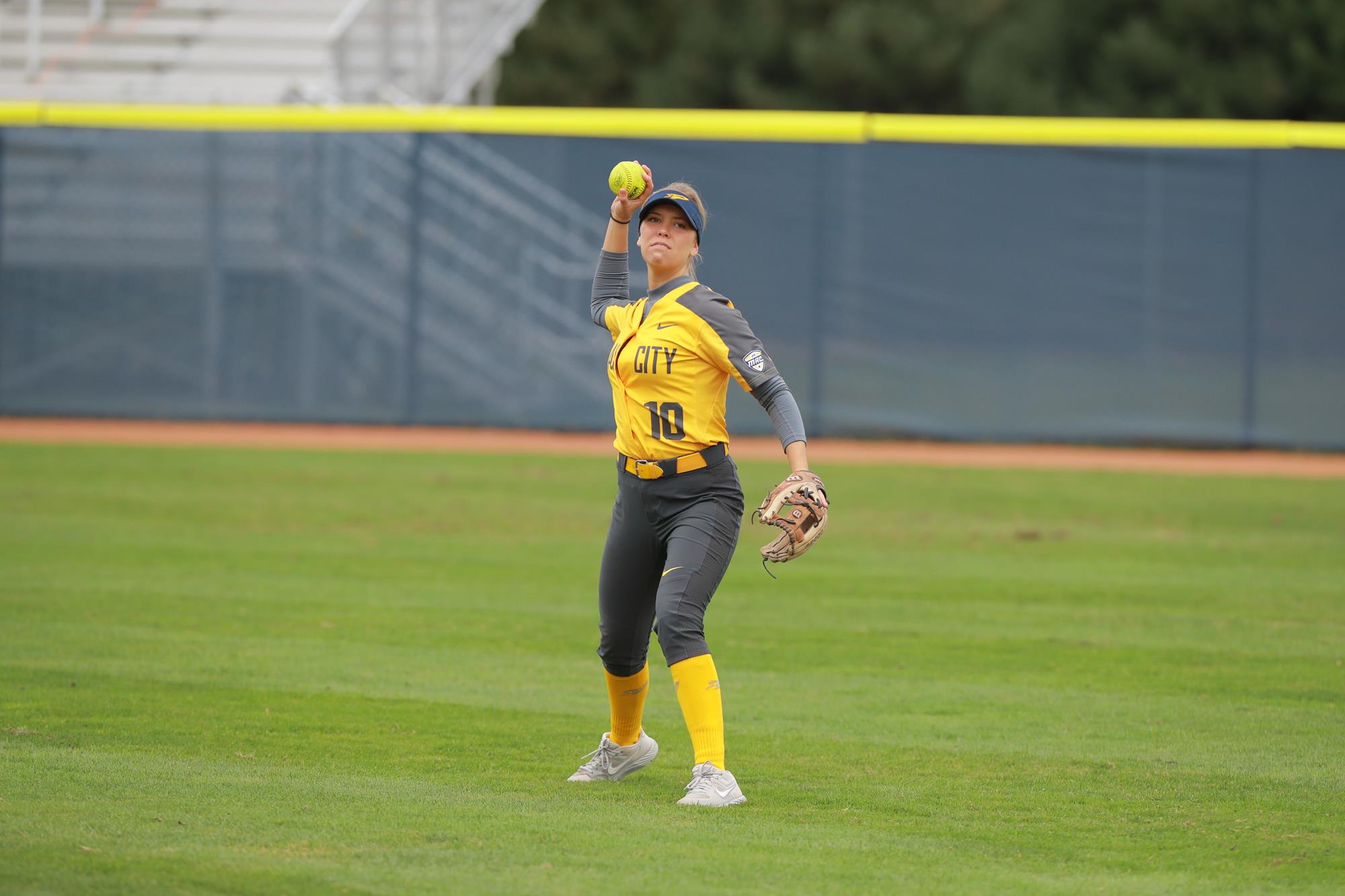 Lily Beyer - Softball - University of Toledo Athletics