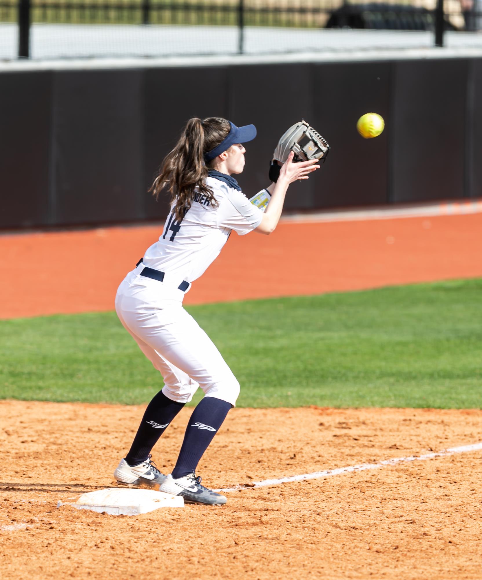 Alexis d'Alexander - Softball - University of Toledo Athletics