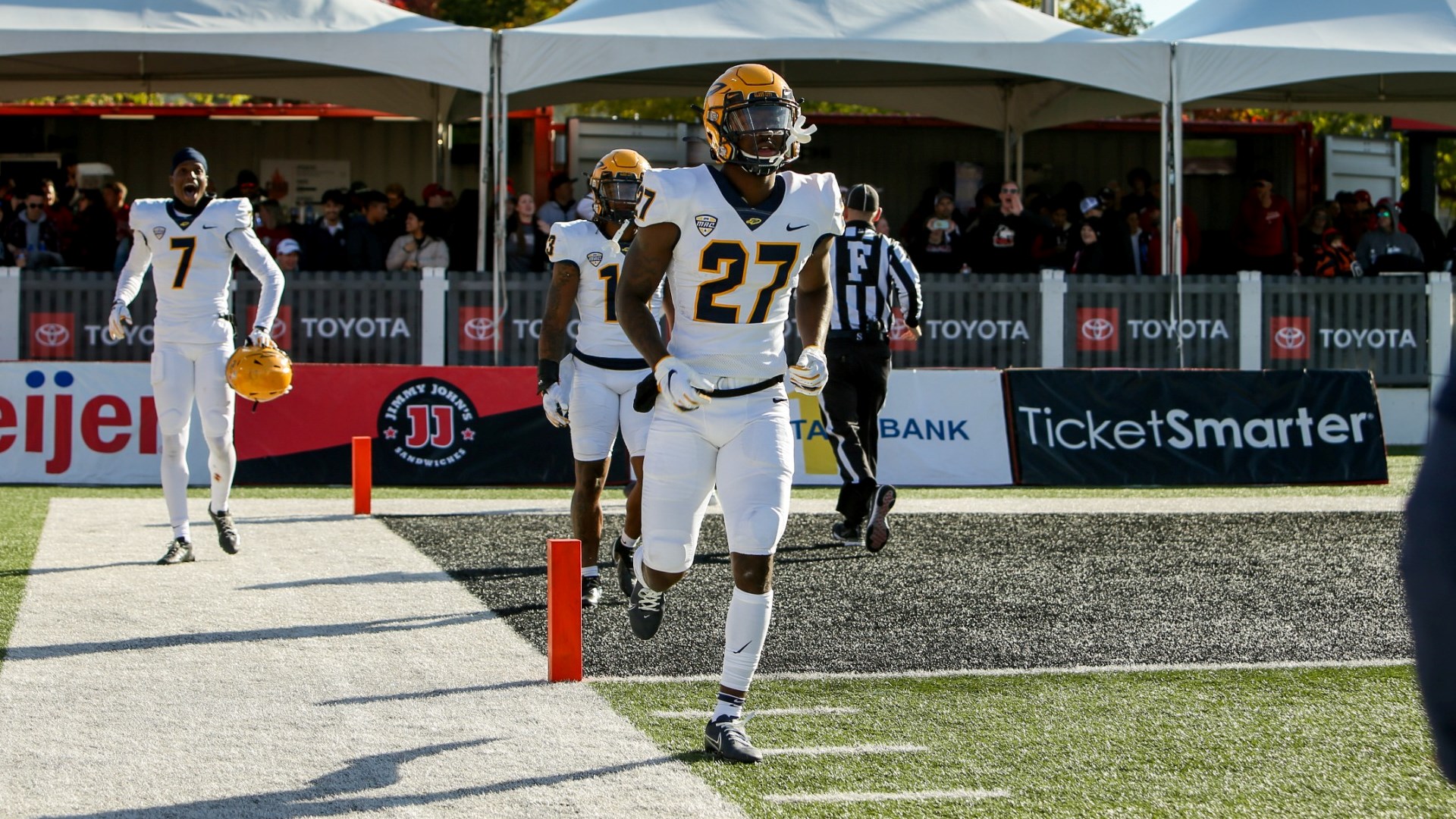Quinyon Mitchell - Football - University of Toledo Athletics