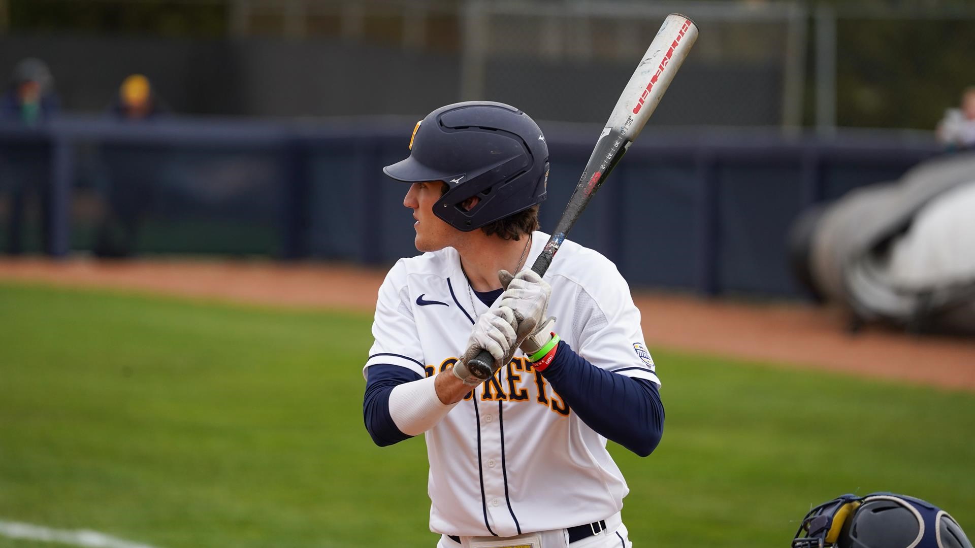 Toledo Falls to Kent State, 10-6, in Series Opener - University of ...