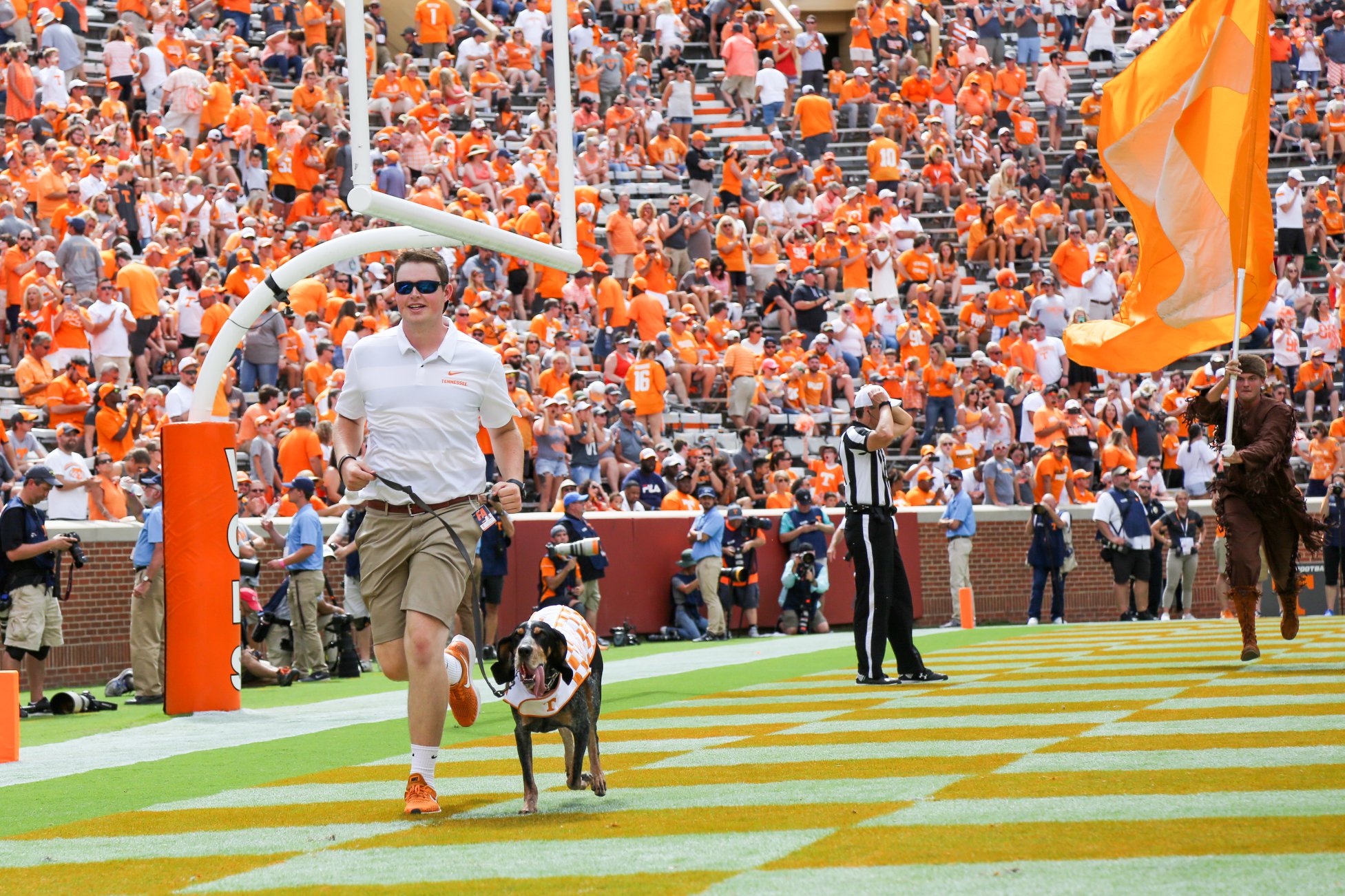 Jesse Head - Cheer, Dance & Mascots - University of Tennessee Athletics