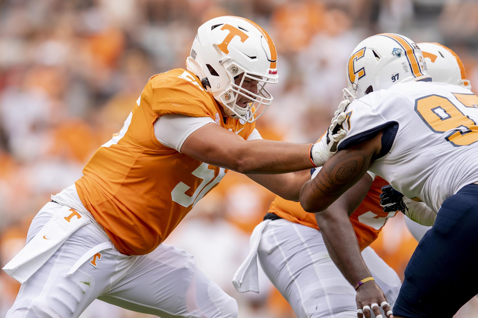 Riley Locklear - Football - University of Tennessee Athletics