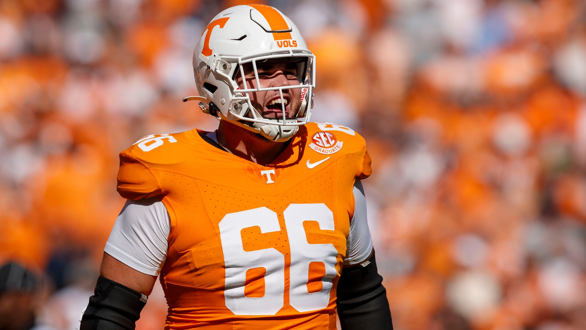 Dayne Davis - Football - University of Tennessee Athletics