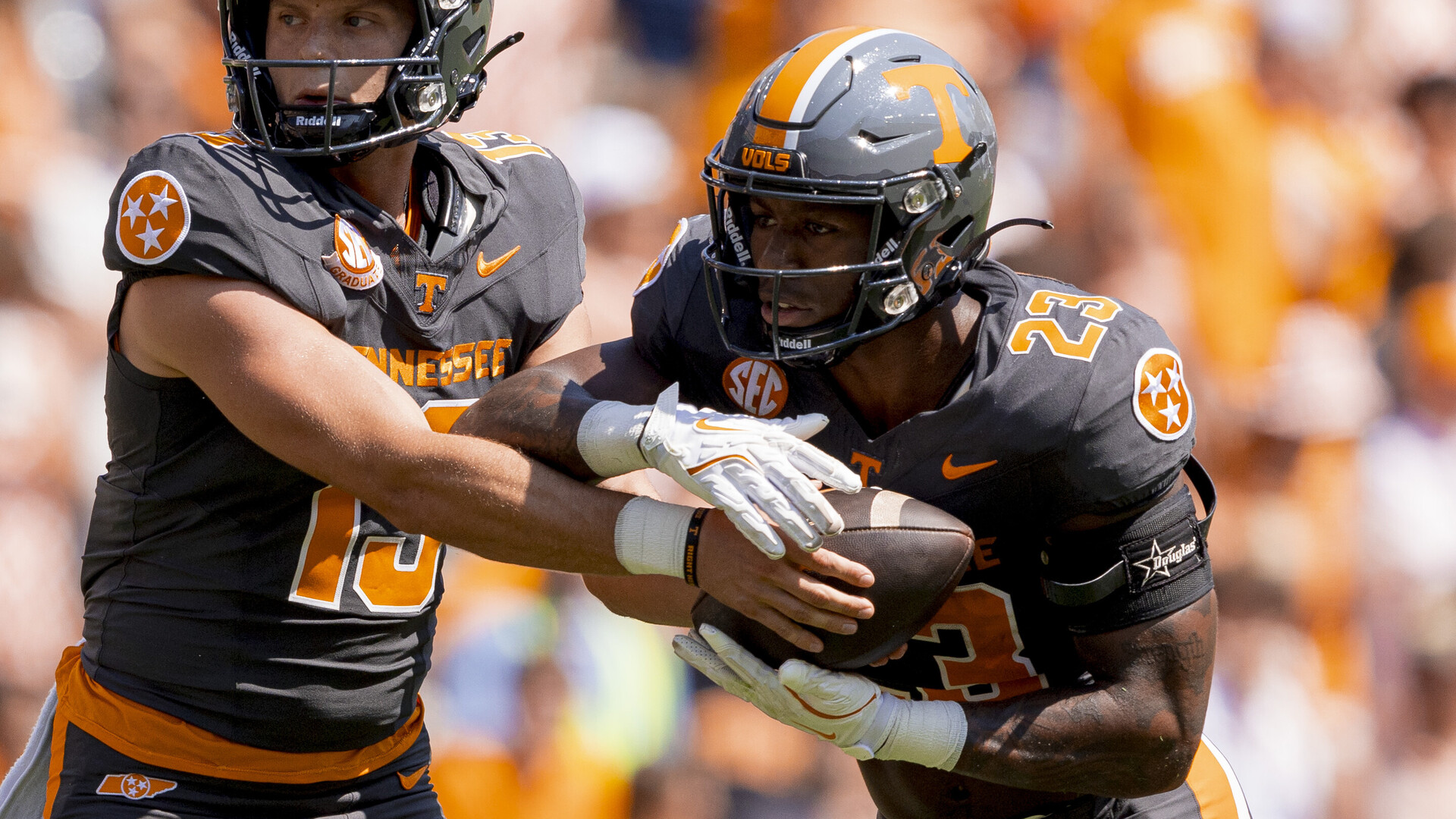 Cameron Seldon - Football - University of Tennessee Athletics