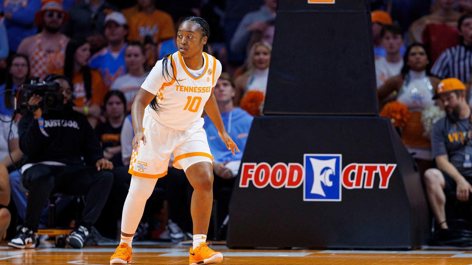 Destinee Wells - Women's Basketball - University of Tennessee Athletics