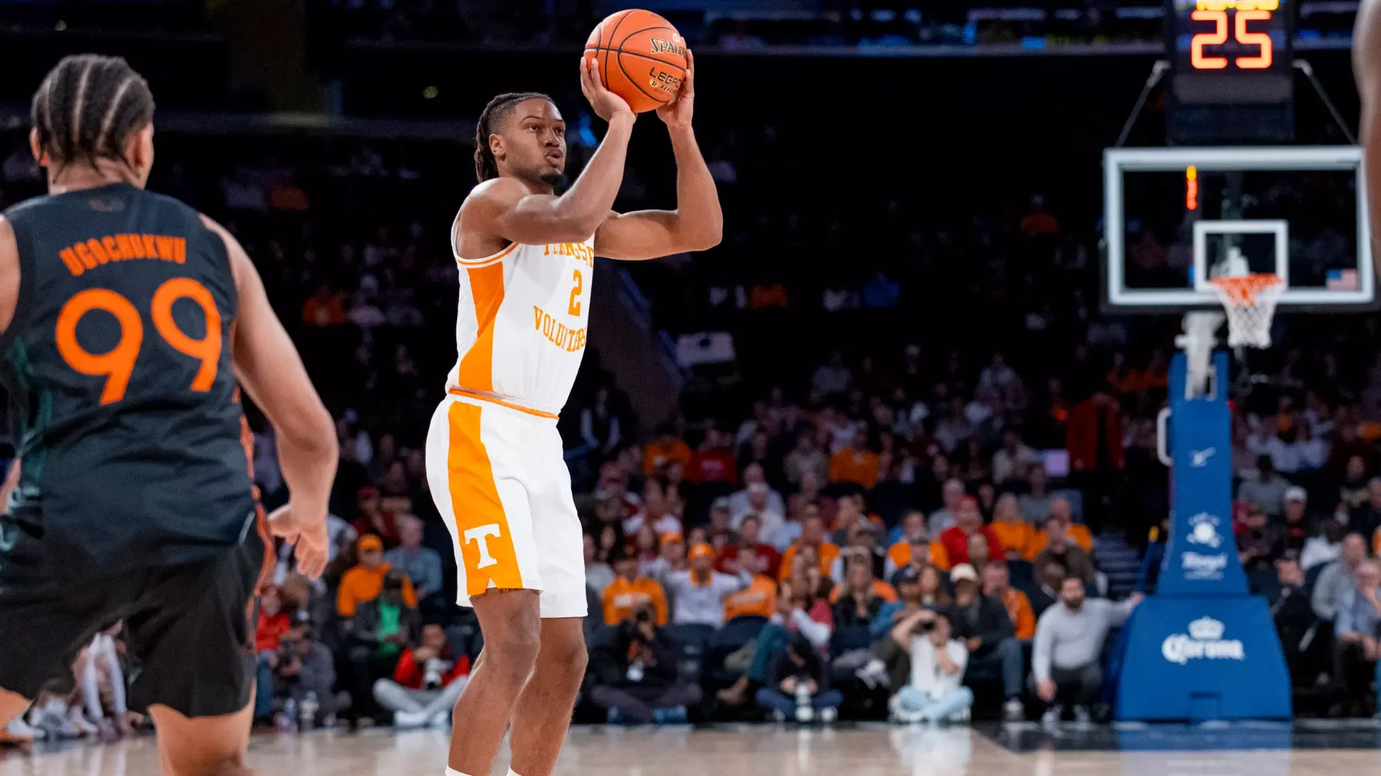 Chaz Lanier - Men's Basketball - University of Tennessee Athletics