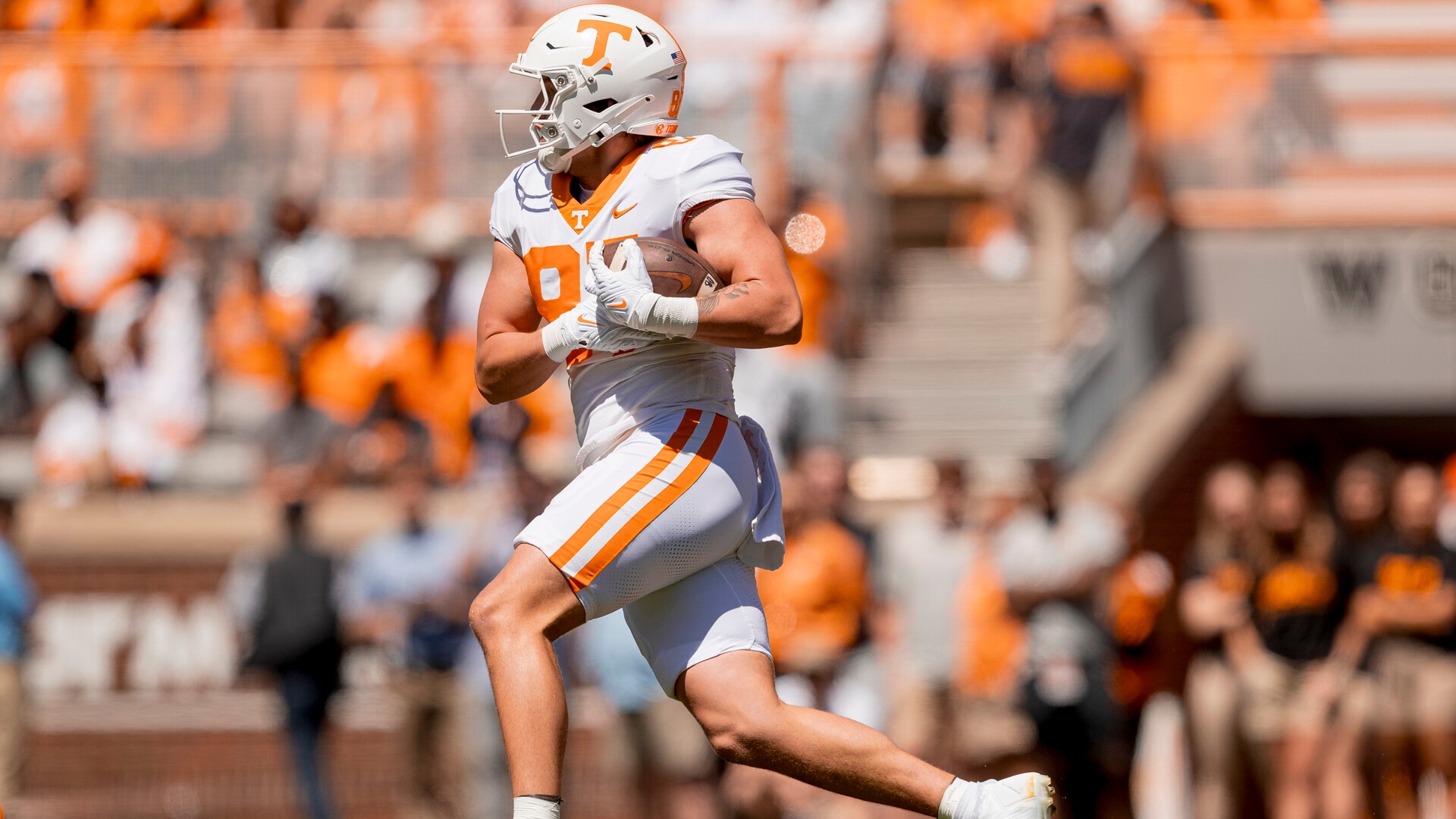 Miles Kitselman - Football - University of Tennessee Athletics