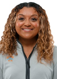 Mashayla Cecil - Graduate Assistant - Women's Basketball Support Staff ...