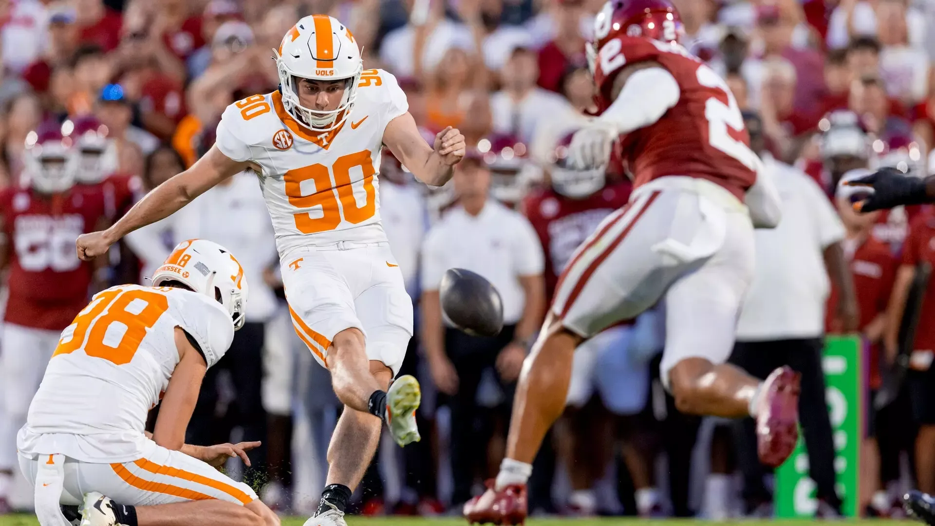 Max Gilbert - Football - University of Tennessee Athletics