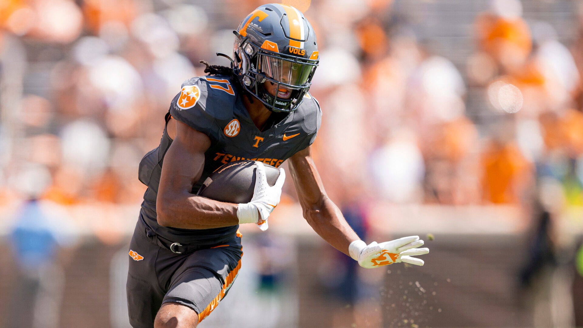 Chris Brazzell II - Football - University of Tennessee Athletics