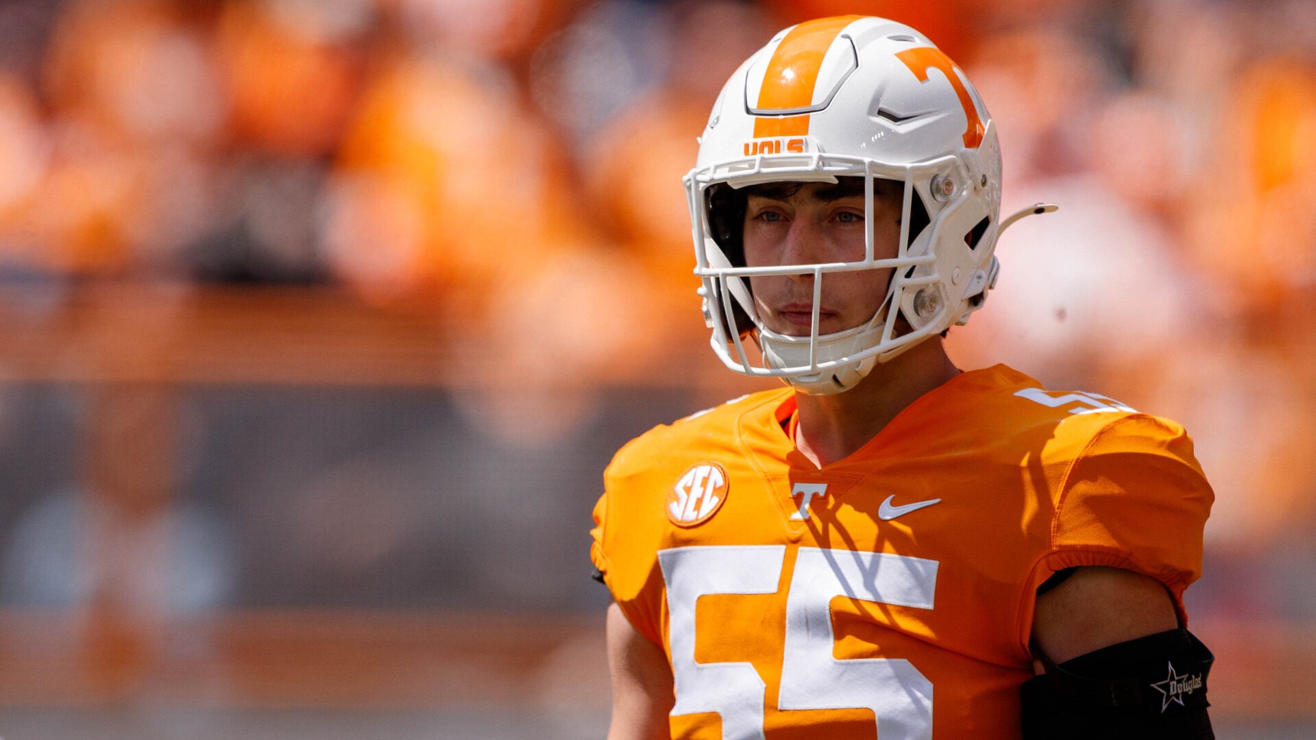 Brenden Anes - Football - University of Tennessee Athletics