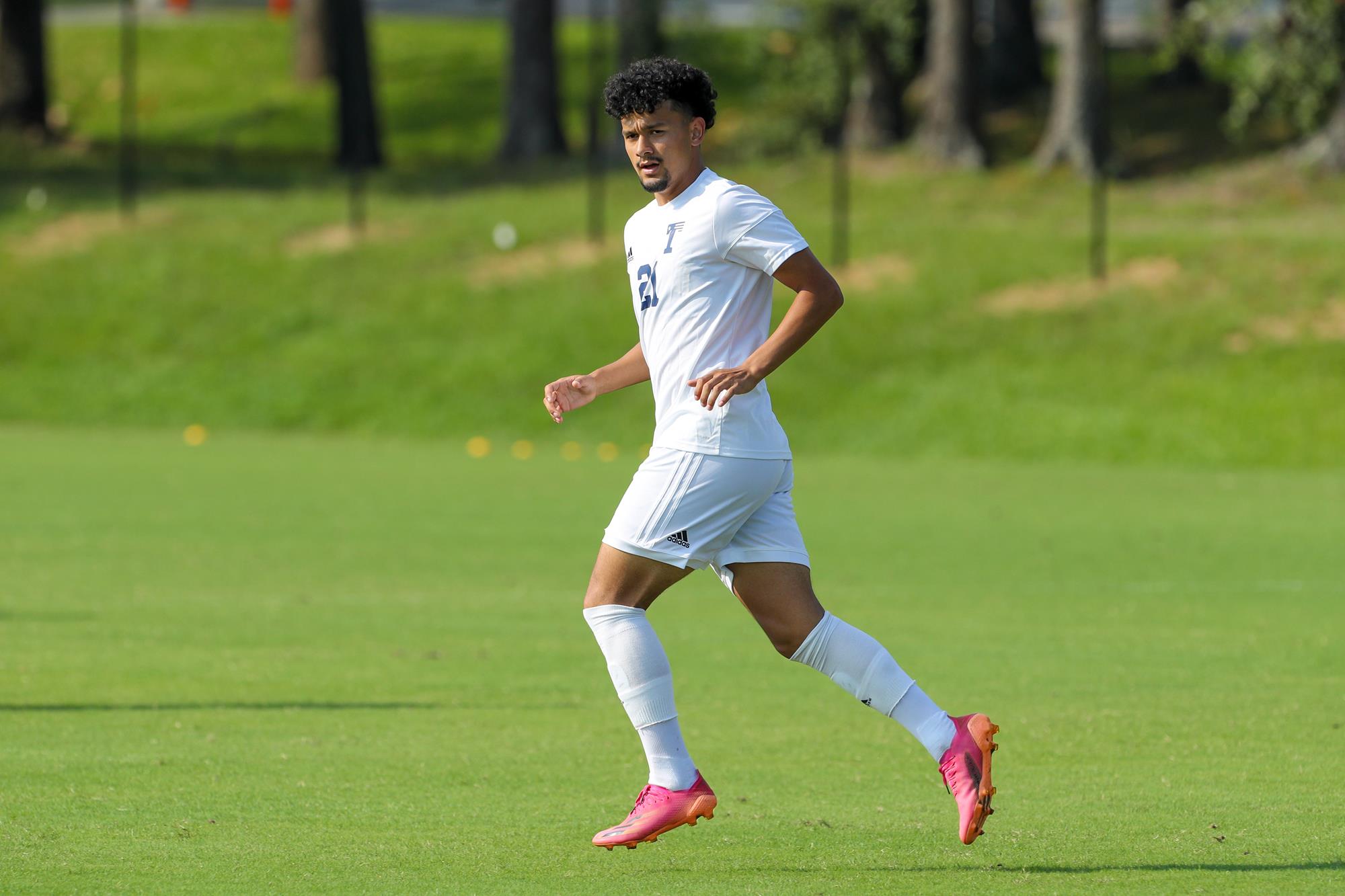 Xjavier Martinez - Men's Soccer - University of Texas at Tyler Athletics