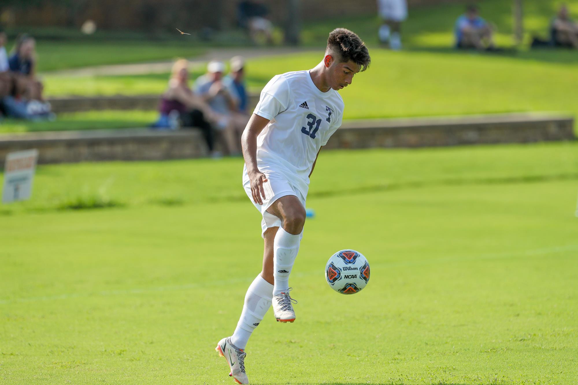 Bryan Rivas-Guzman - Men's Soccer - University of Texas at Tyler Athletics
