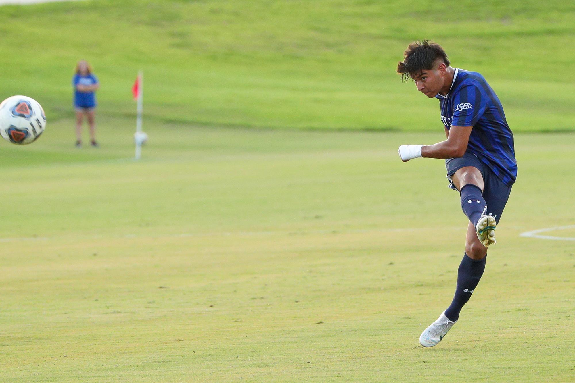 Bryan Rivas-Guzman - Men's Soccer - University of Texas at Tyler Athletics