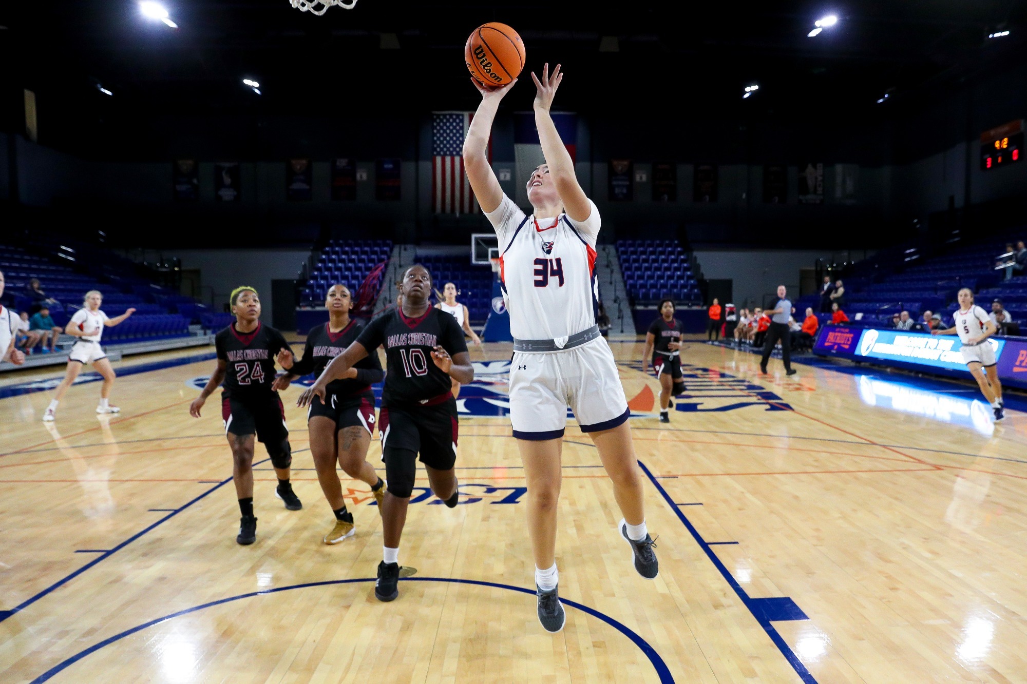 #7 Patriots Roll Over Lady Crusaders - University of Texas at Tyler ...