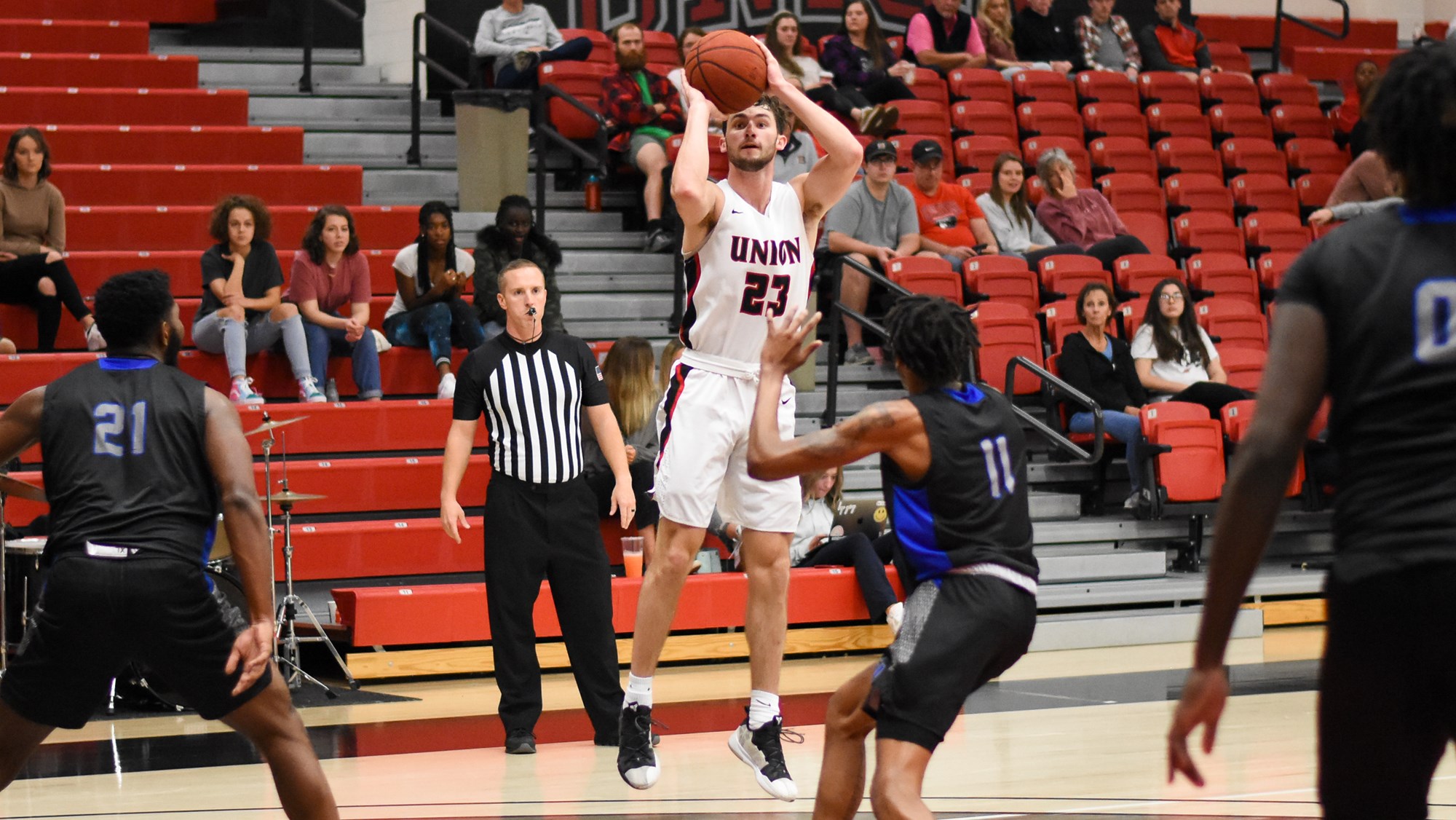 Hunter Vick - 2021-22 - Men's Basketball - Union University Athletics