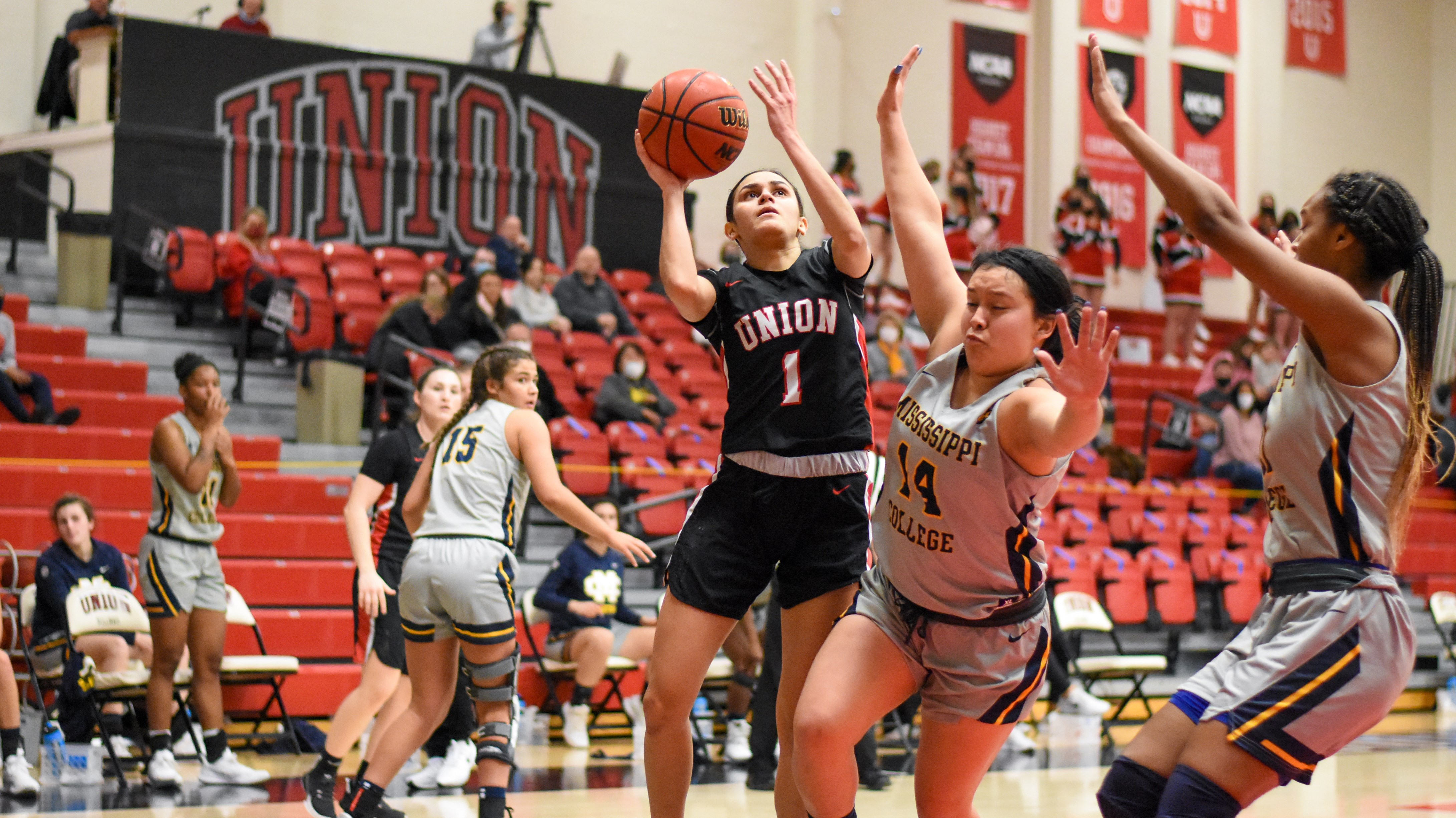 Shanique Lucas - 2023-24 - Women's Basketball - Union University Athletics