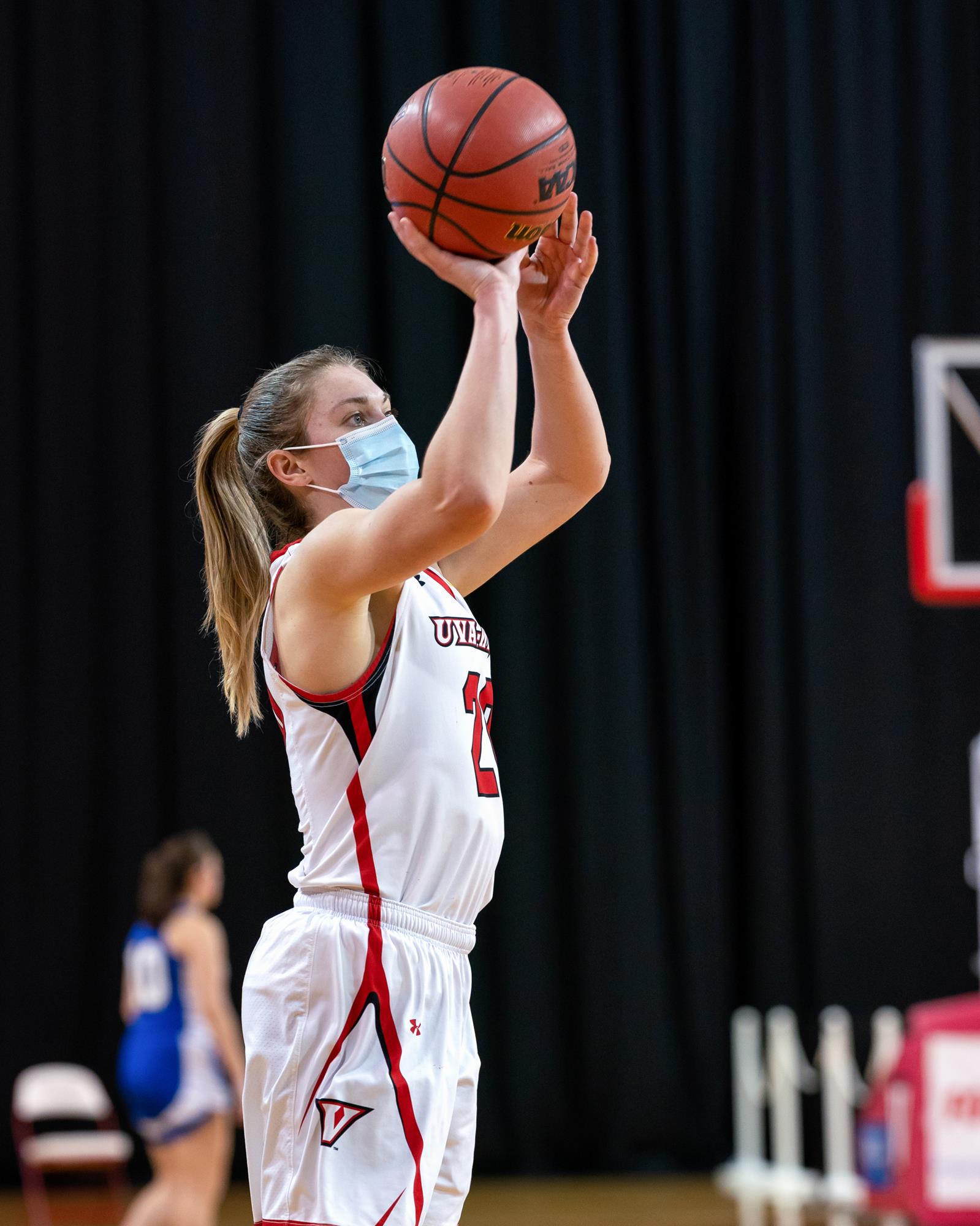 Kalee Johnson - 2021-22 - Women's Basketball - The University of ...