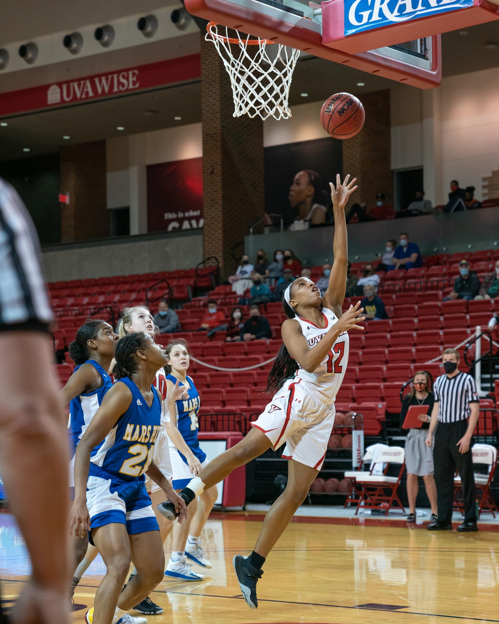 Nia Vanzant - 2022-23 - Women's Basketball - The University of Virginia ...