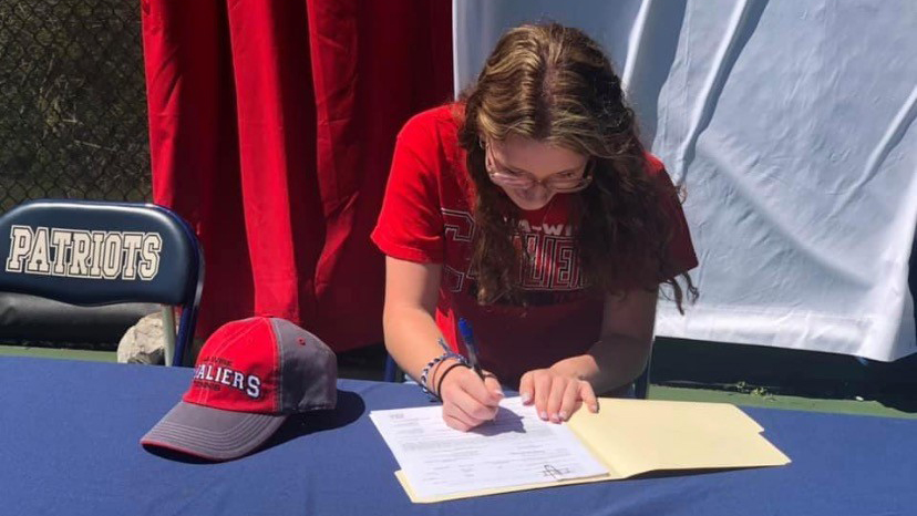 Women's Tennis Signs Emily Conn for 2021-22 Season - The University of ...