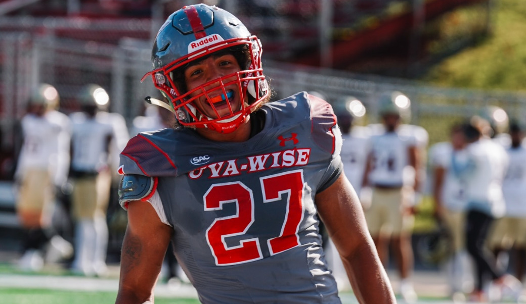 Zavier Lomax - 2024 - Football - The University of Virginia's College ...