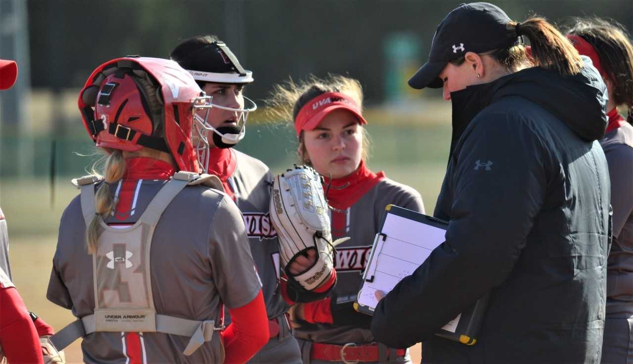 SOFTBALL SPLITS SEASON SAC SERIES WITH LMU - The University of Virginia ...
