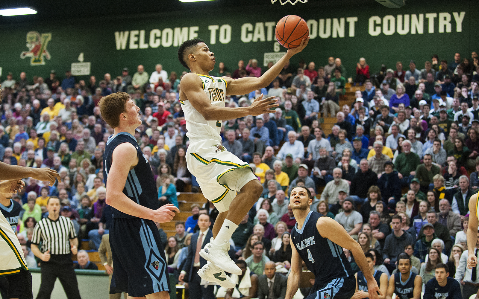 Trae Bell-Haynes - Men's Basketball - University of Vermont Athletics