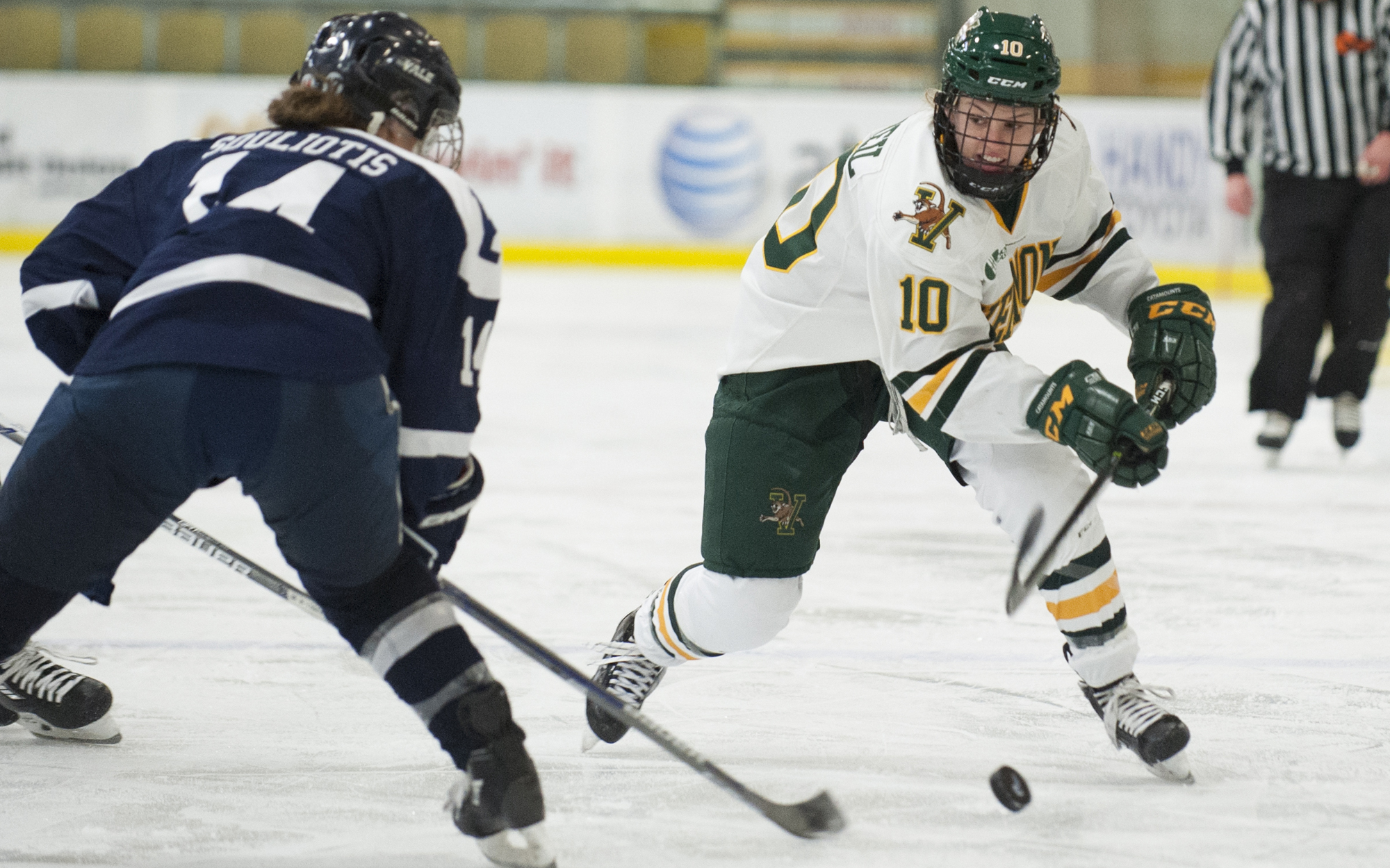 Mackenzie MacNeil - Women's Ice Hockey - University of Vermont Athletics
