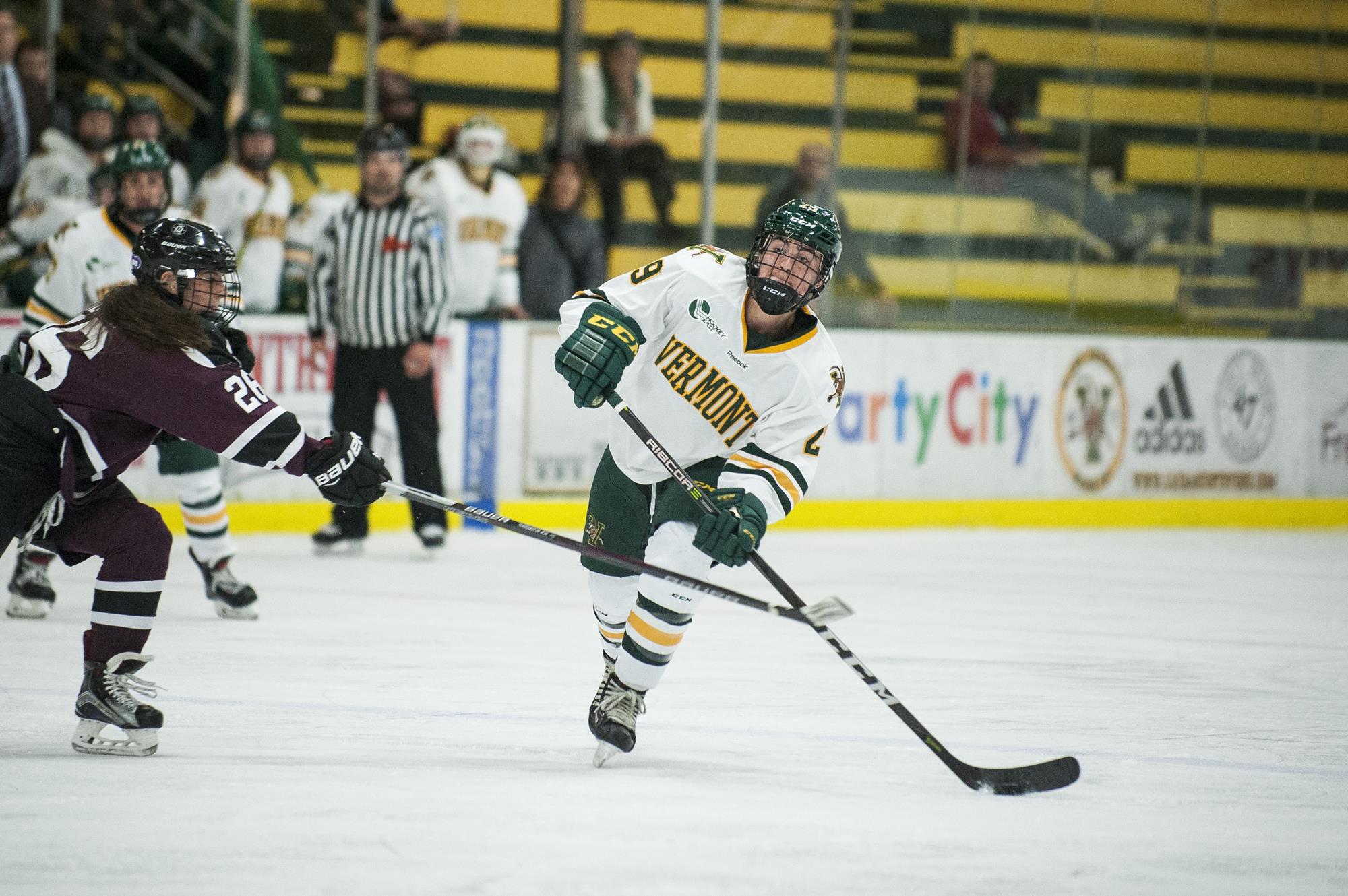 Taylor Flaherty - Women's Ice Hockey - University of Vermont Athletics