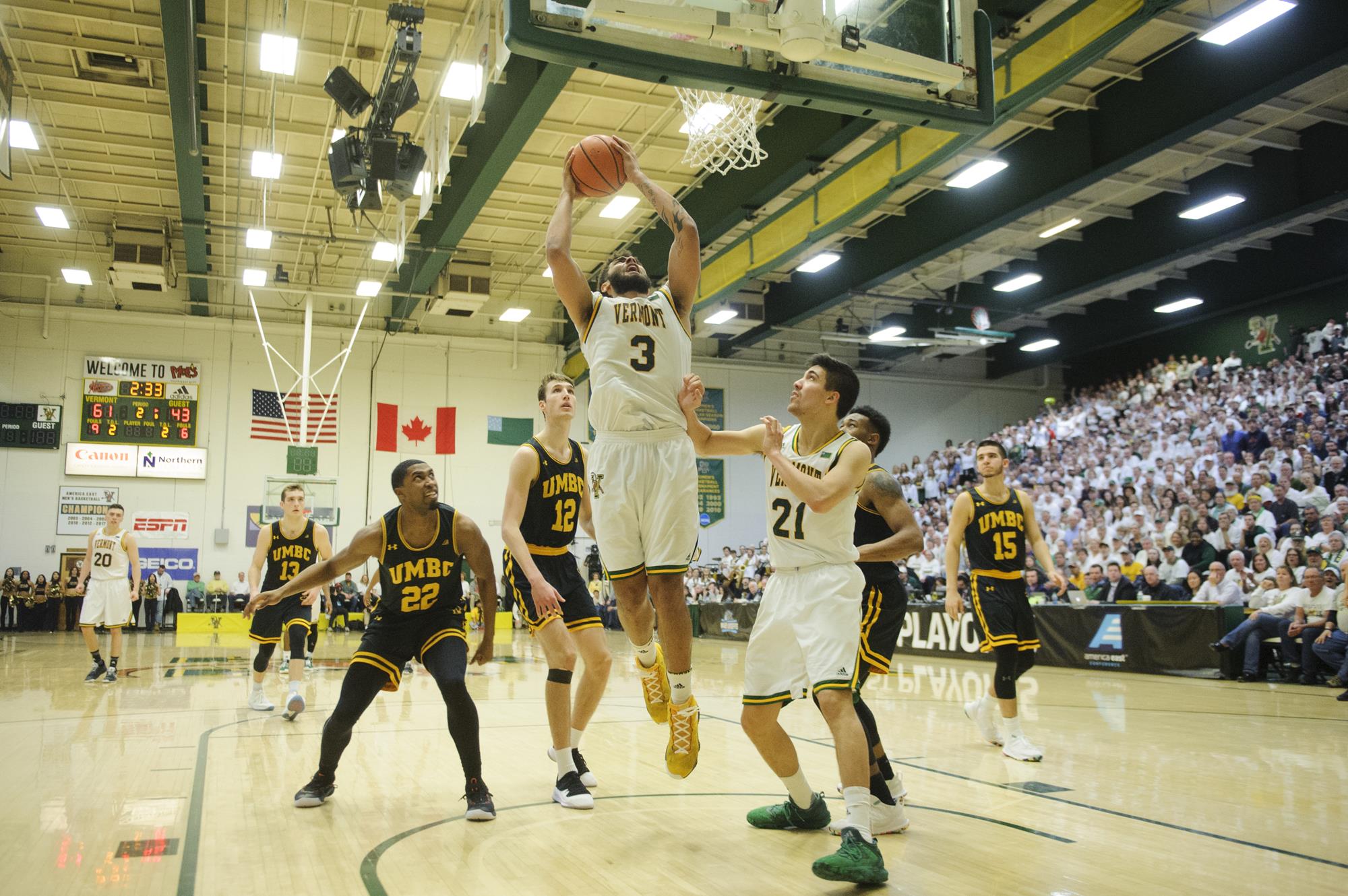 Anthony Lamb - Men's Basketball - University of Vermont Athletics