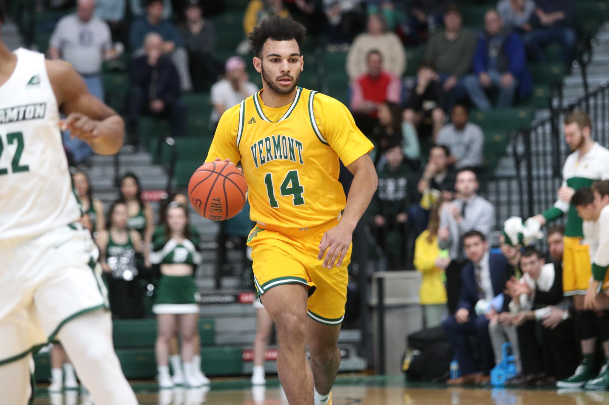 Isaiah Powell - Men's Basketball - University of Vermont Athletics