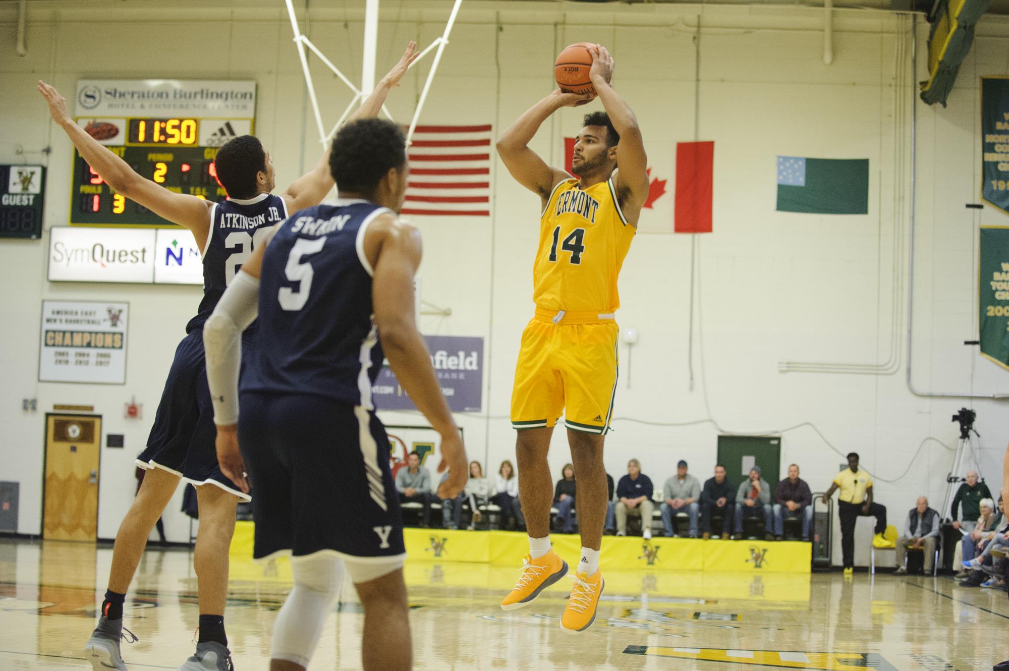 Isaiah Powell - Men's Basketball - University of Vermont Athletics