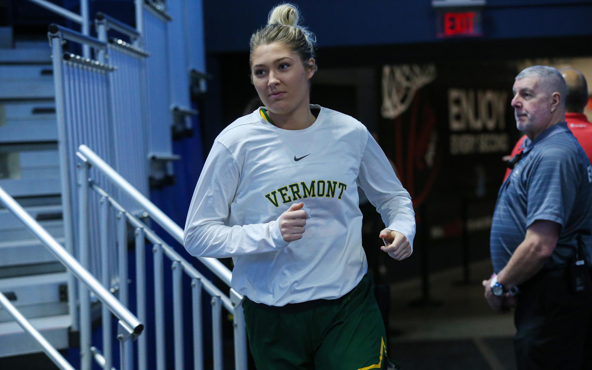 Carmen Handy - Women's Basketball - University of Vermont Athletics