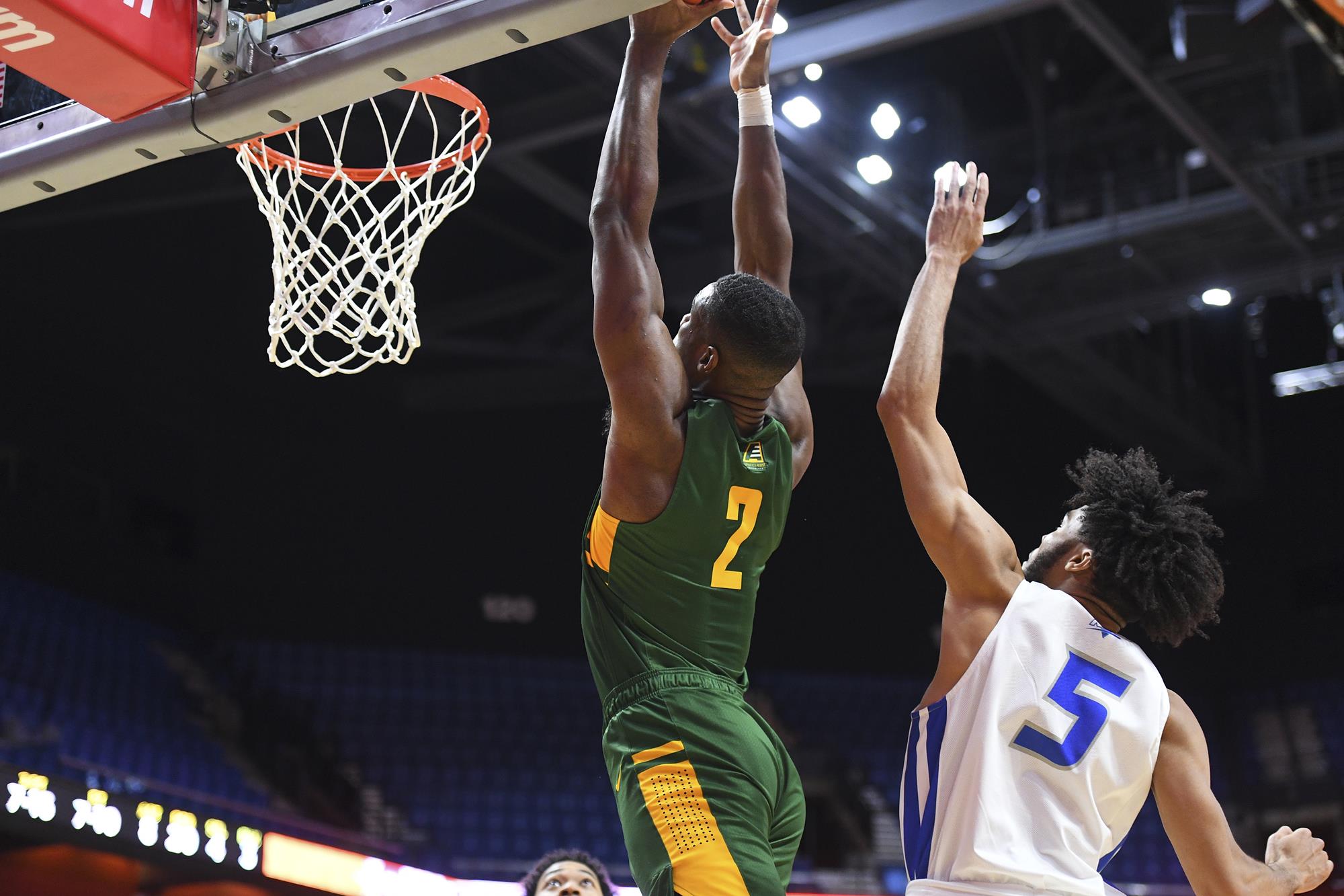 Daniel Giddens - Men's Basketball - University of Vermont Athletics