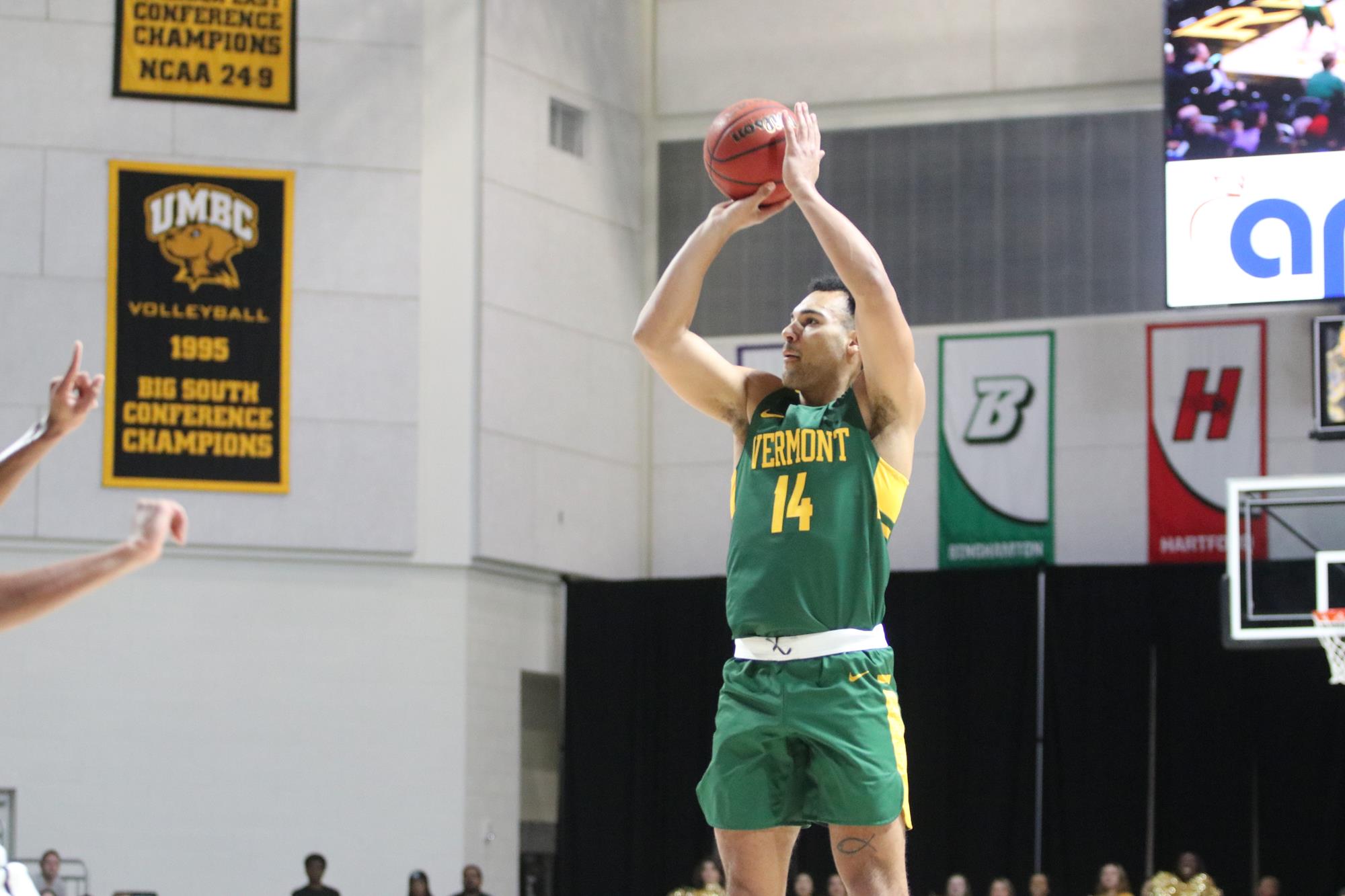 Isaiah Powell - Men's Basketball - University of Vermont Athletics