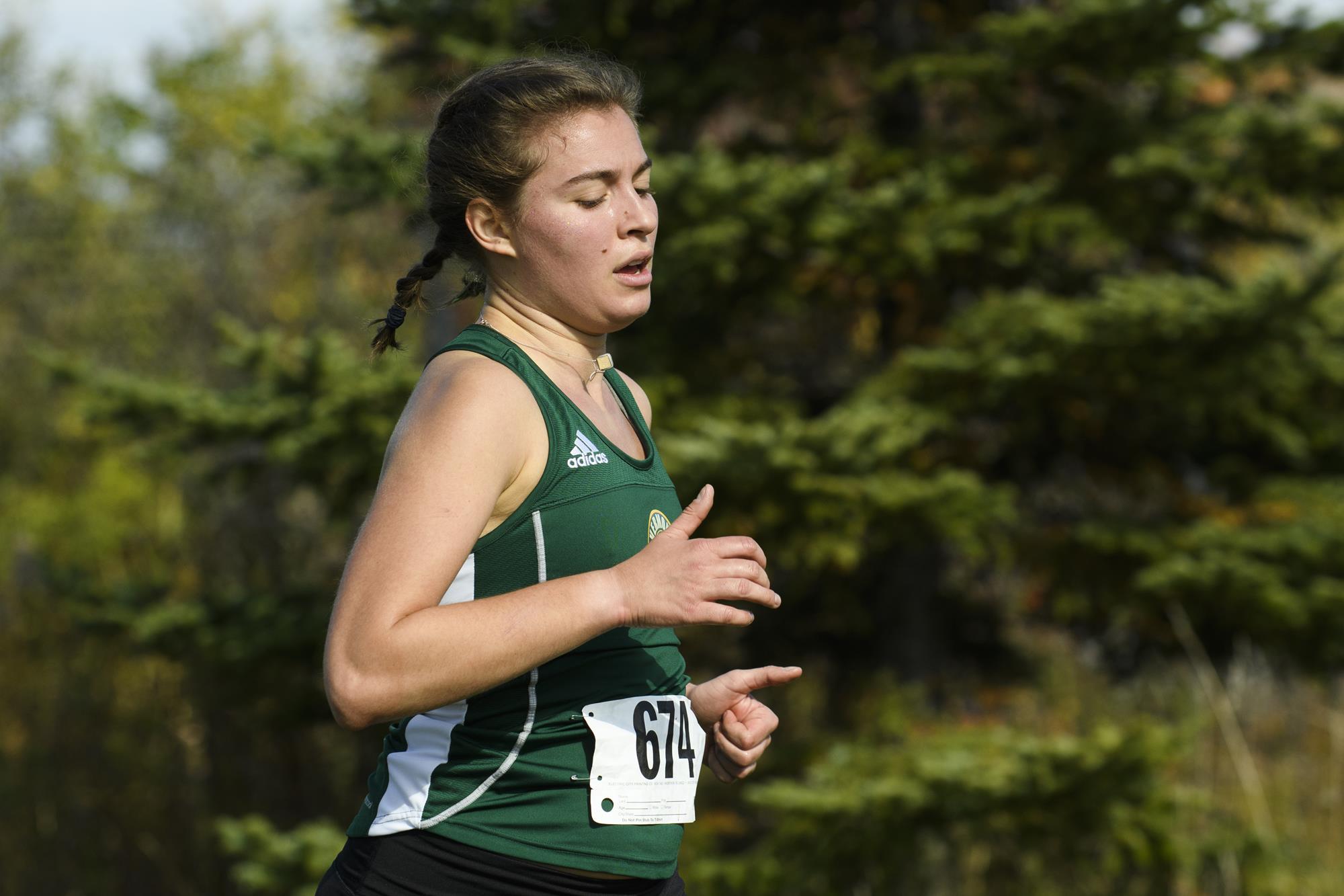 Sydney Decker - Women's Cross Country - University of Vermont Athletics
