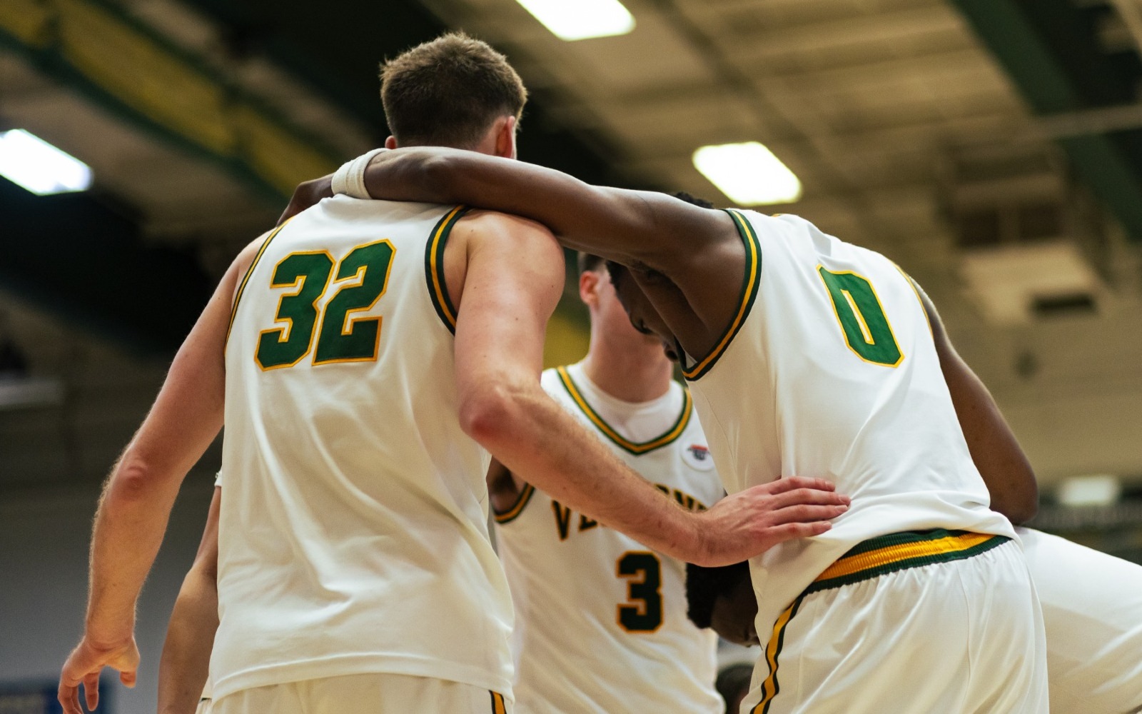 Men’s Basketball Starts Conference Play on the Road Against New ...
