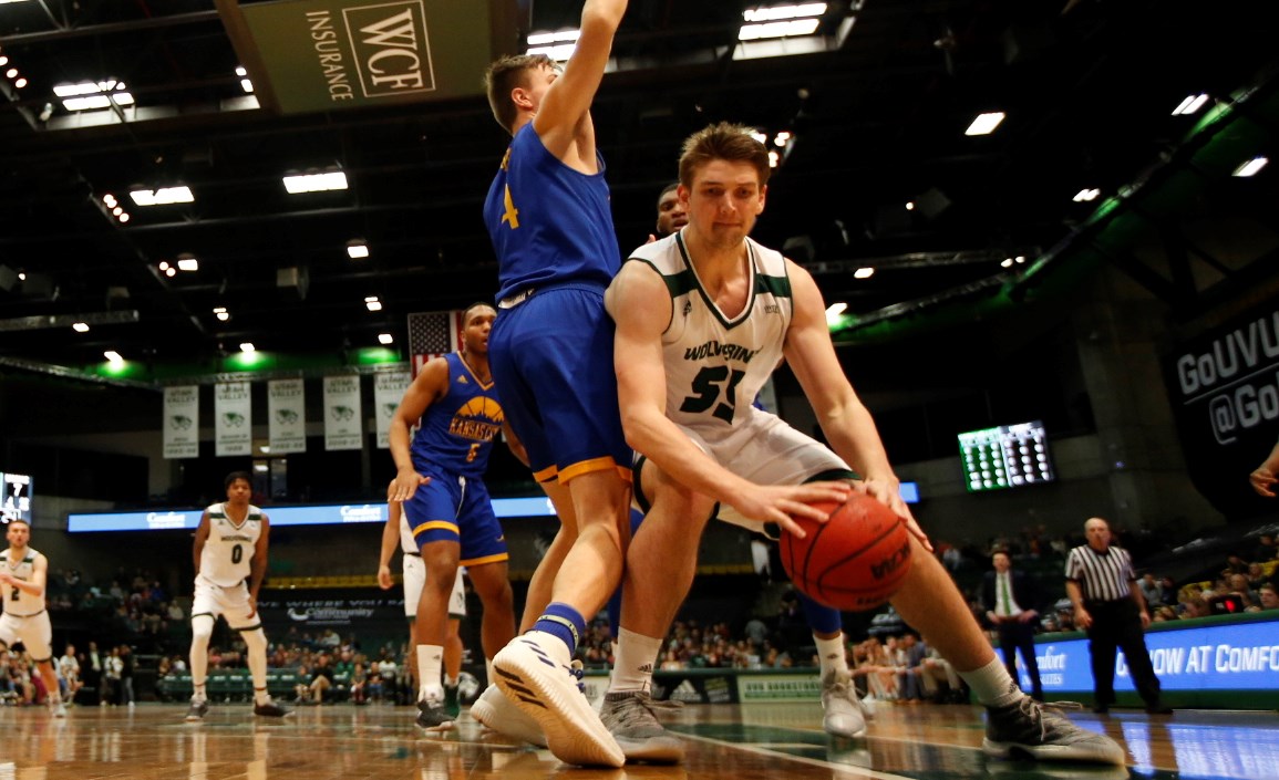 Richard Harward - 2018-19 - Men's Basketball - Utah Valley University ...