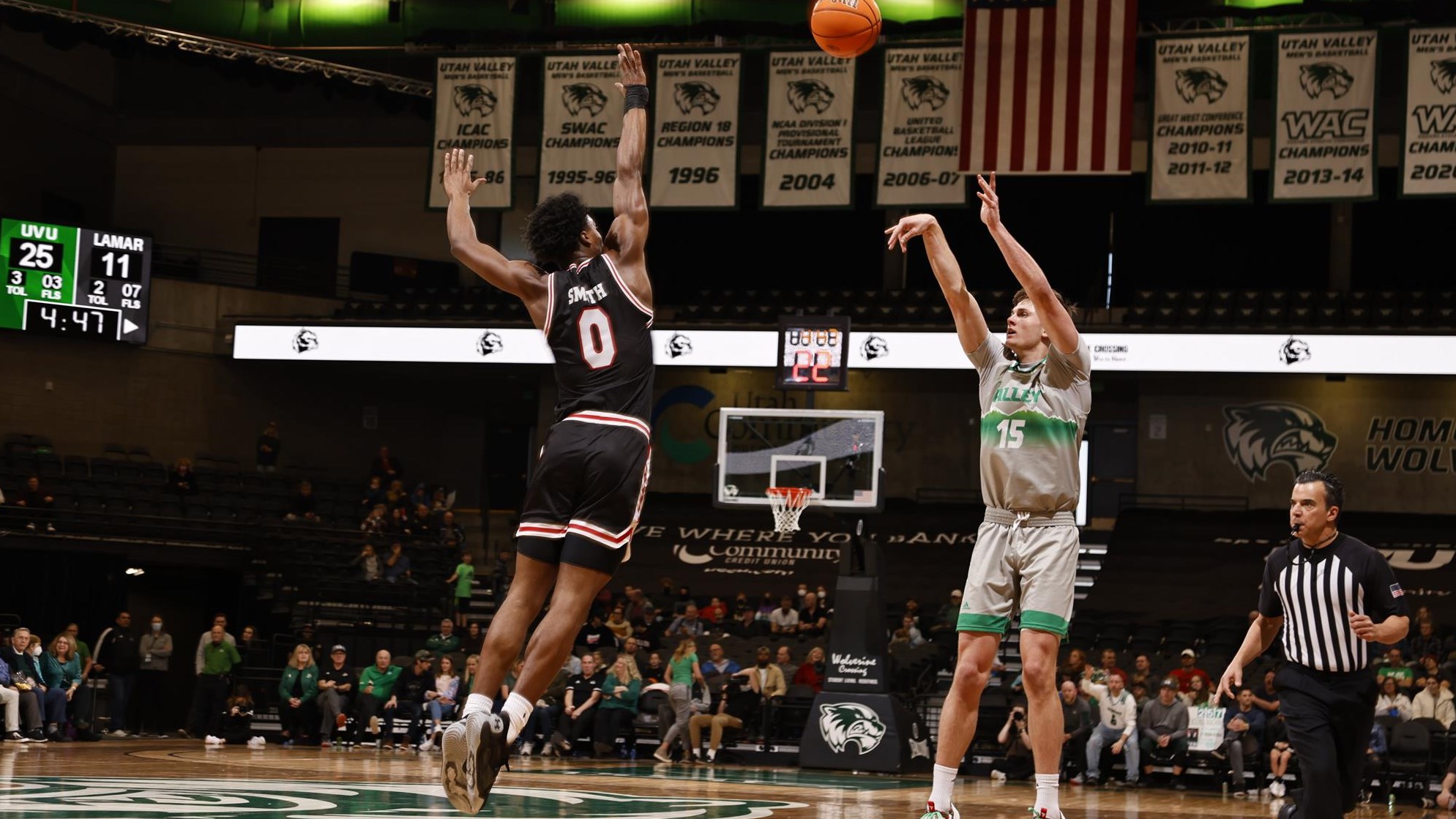 Connor Harding - 2021-22 - Men's Basketball - Utah Valley University ...