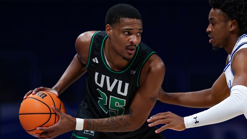 Caleb Stone-Carrawell - 2023-24 - Men's Basketball - Utah Valley ...