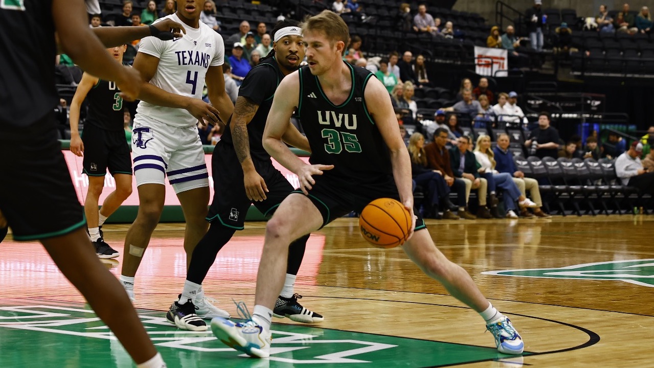 Ethan Potter - 2024-25 - Men's Basketball - Utah Valley University ...