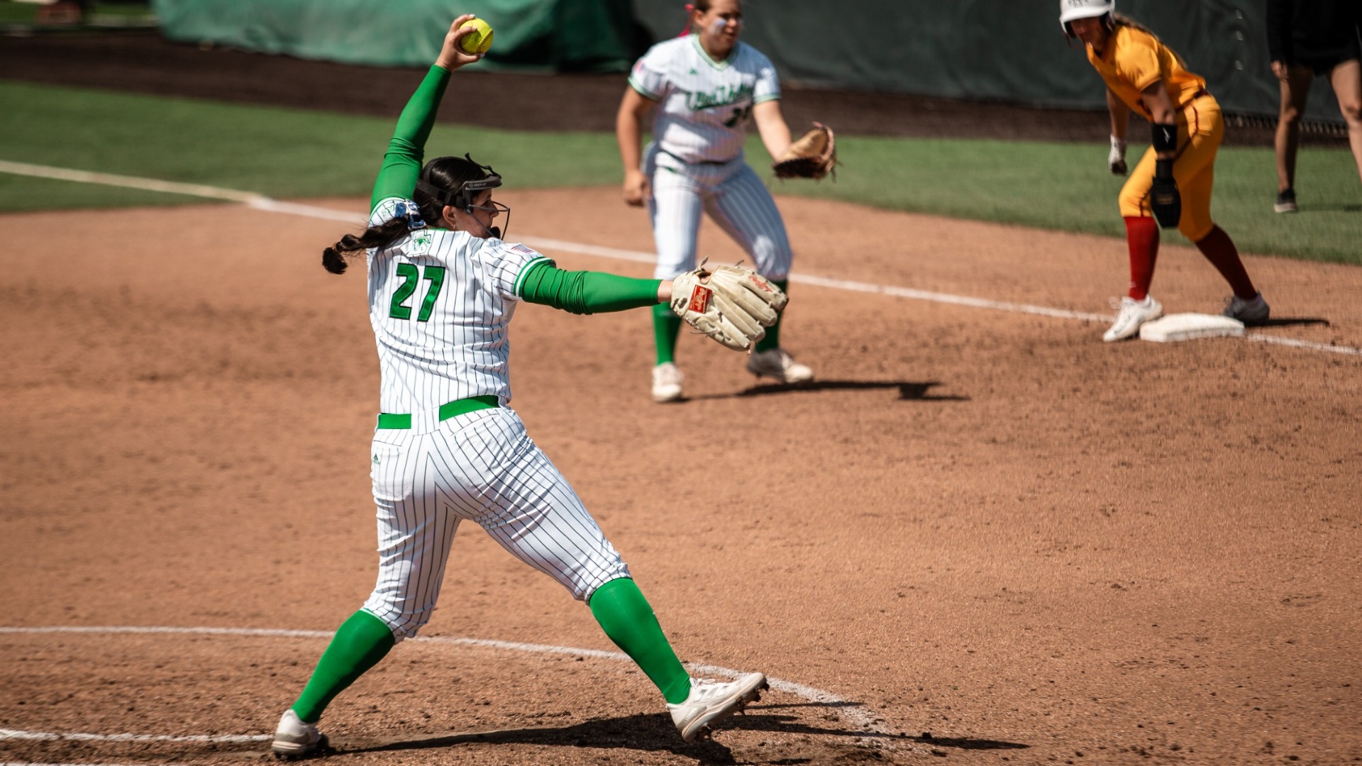 UVU takes season series from Weber State with 9-1 win - Utah Valley ...