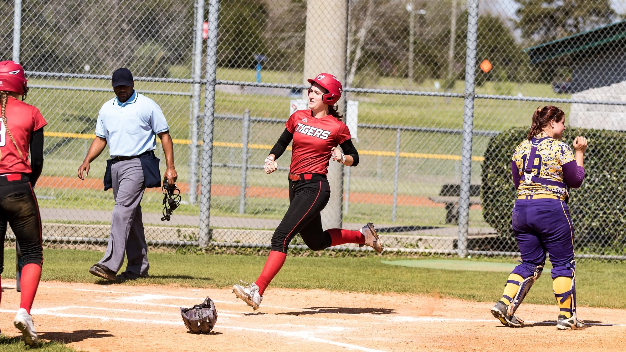 Bree Thompson - Softball - University of West Alabama Athletics