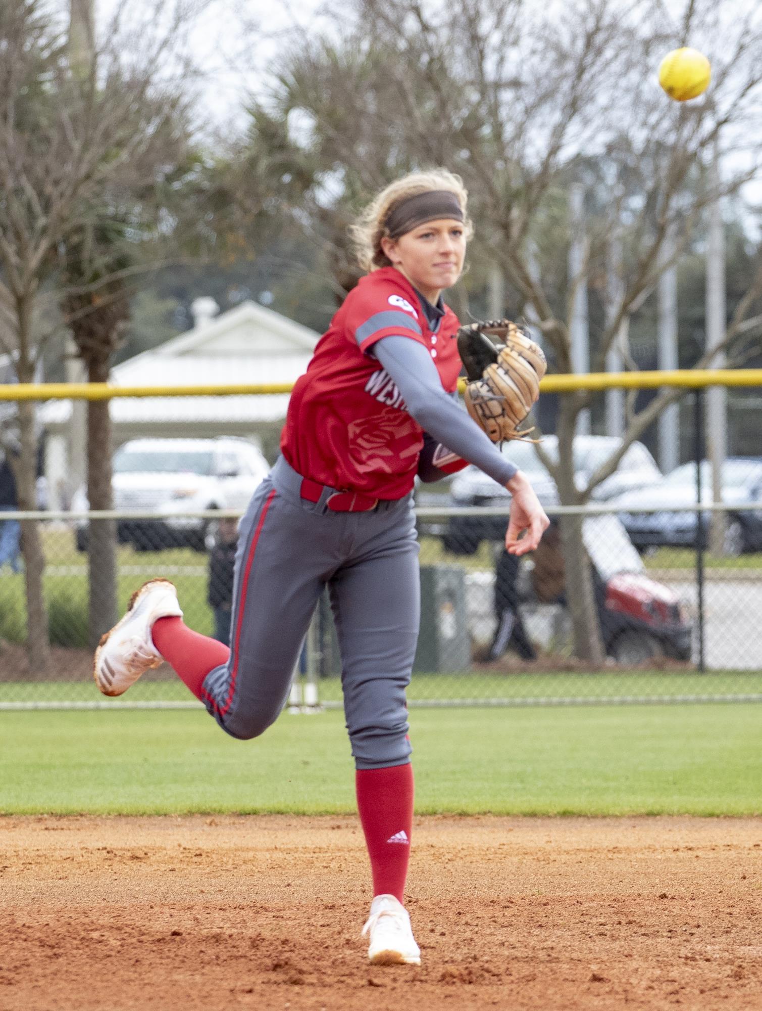 Kailey Hunt - Softball - University of West Alabama Athletics
